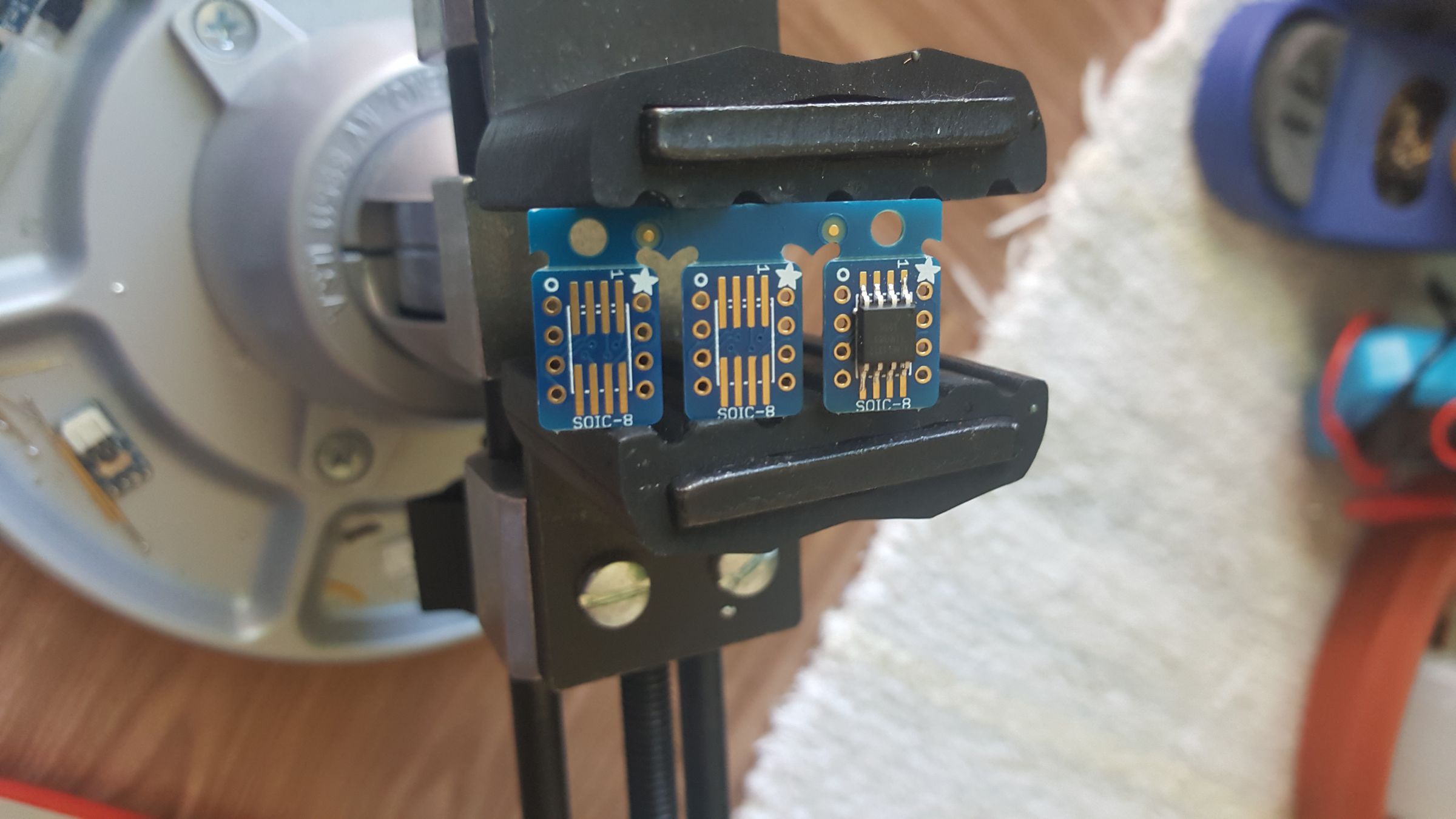 How to Surface Mount Solder Using Solder Paste : 5 Steps (with Pictures ...