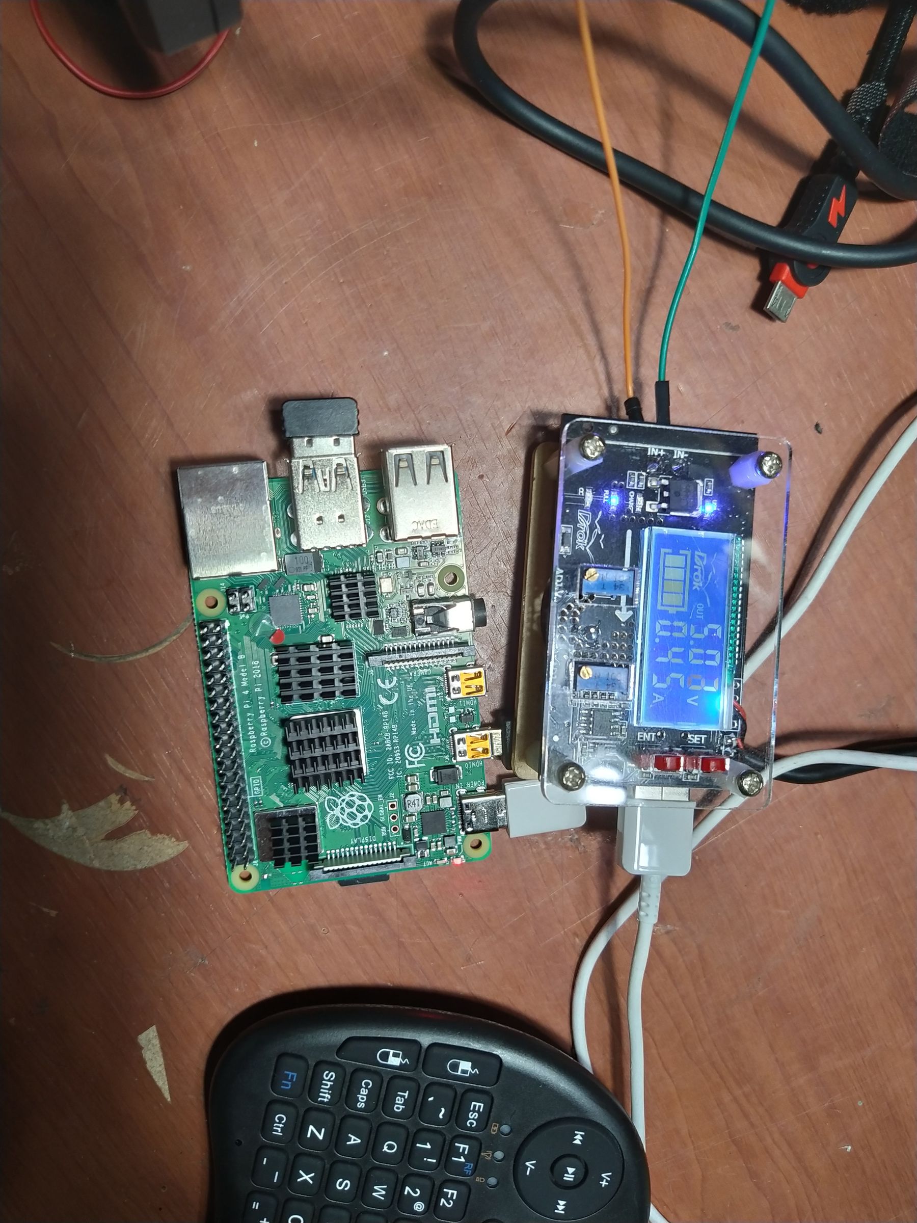 Learn How to Make a Portable Battery Powered Monitor That Can Also ...