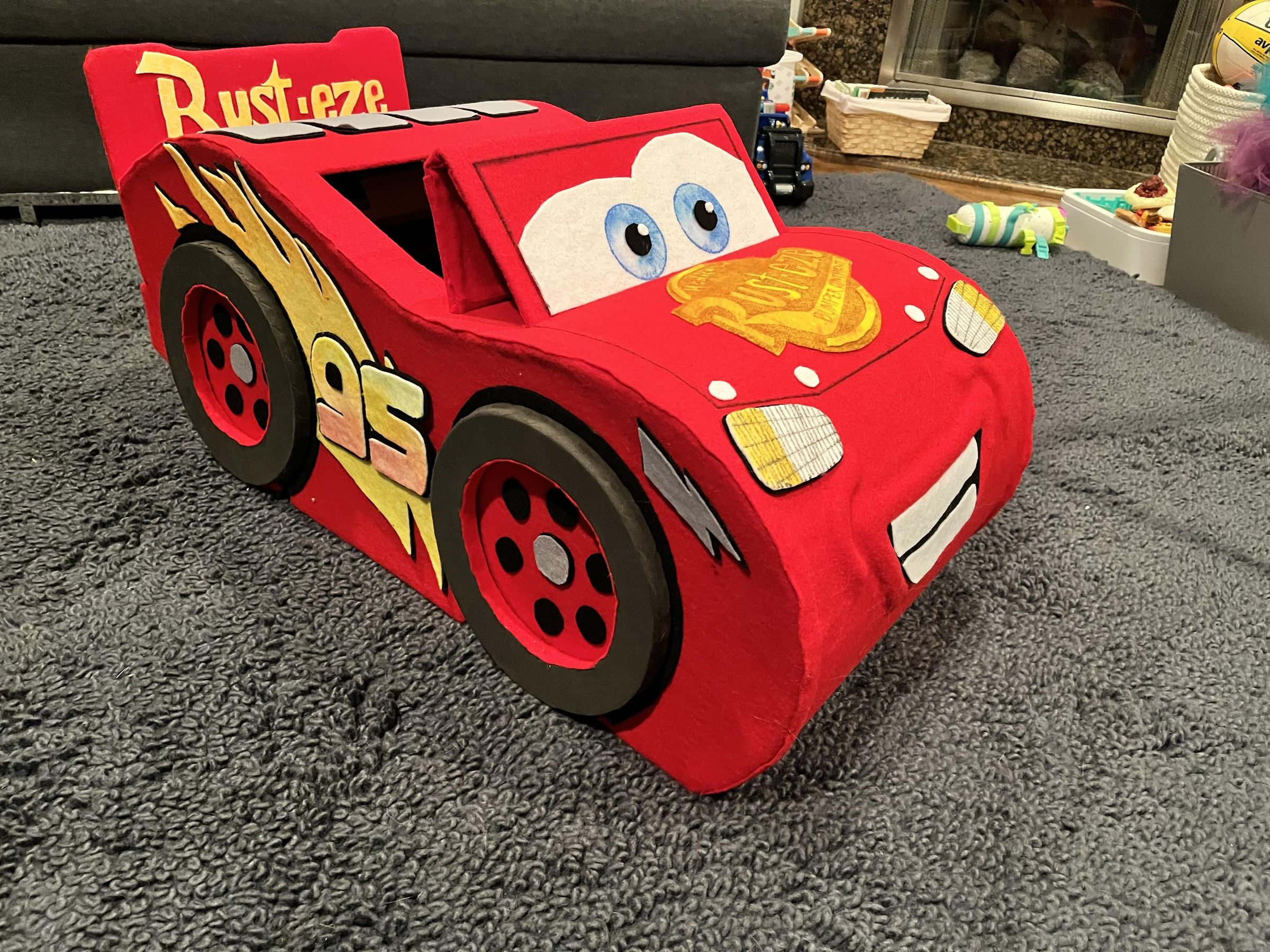 The "Amazing" Lightning McQueen Costume : 5 Steps (with Pictures ...