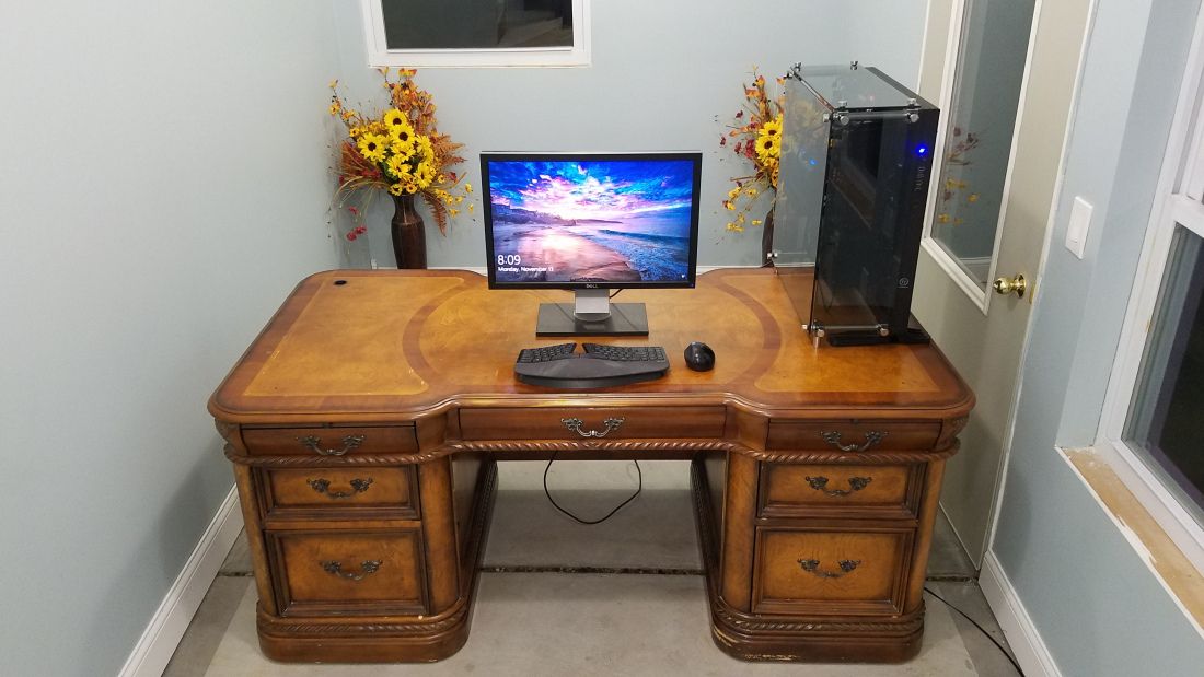 Converting an Executive Desk Into a Standing Desk : 9 Steps - Instructables
