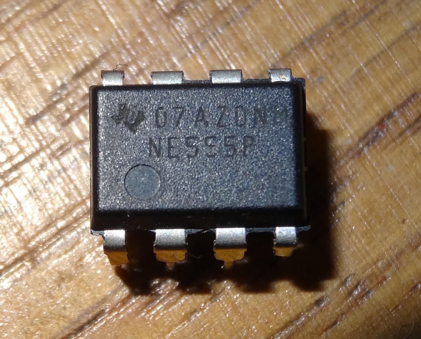 The Famous NE555 Timer-IC, Original and a Bit Larger (with Pictures ...