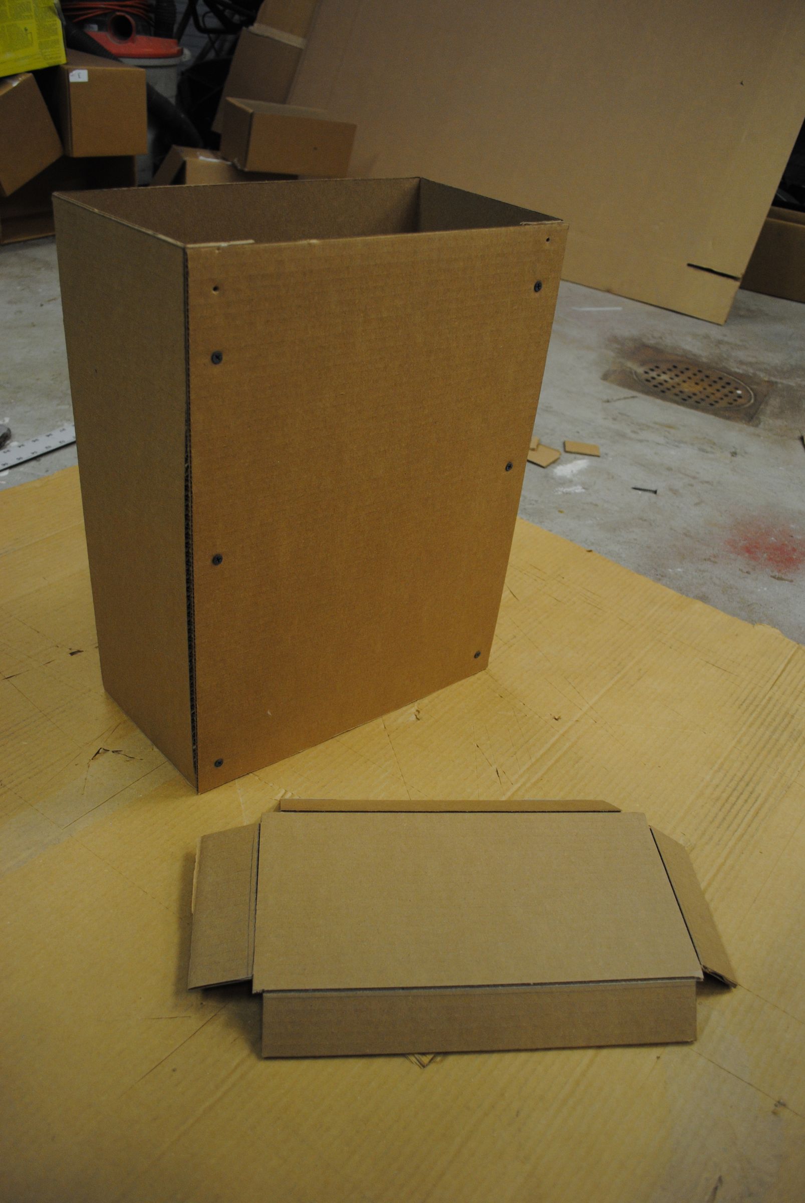 Telescoping Minecraft Creeper Costume : 7 Steps (with Pictures ...