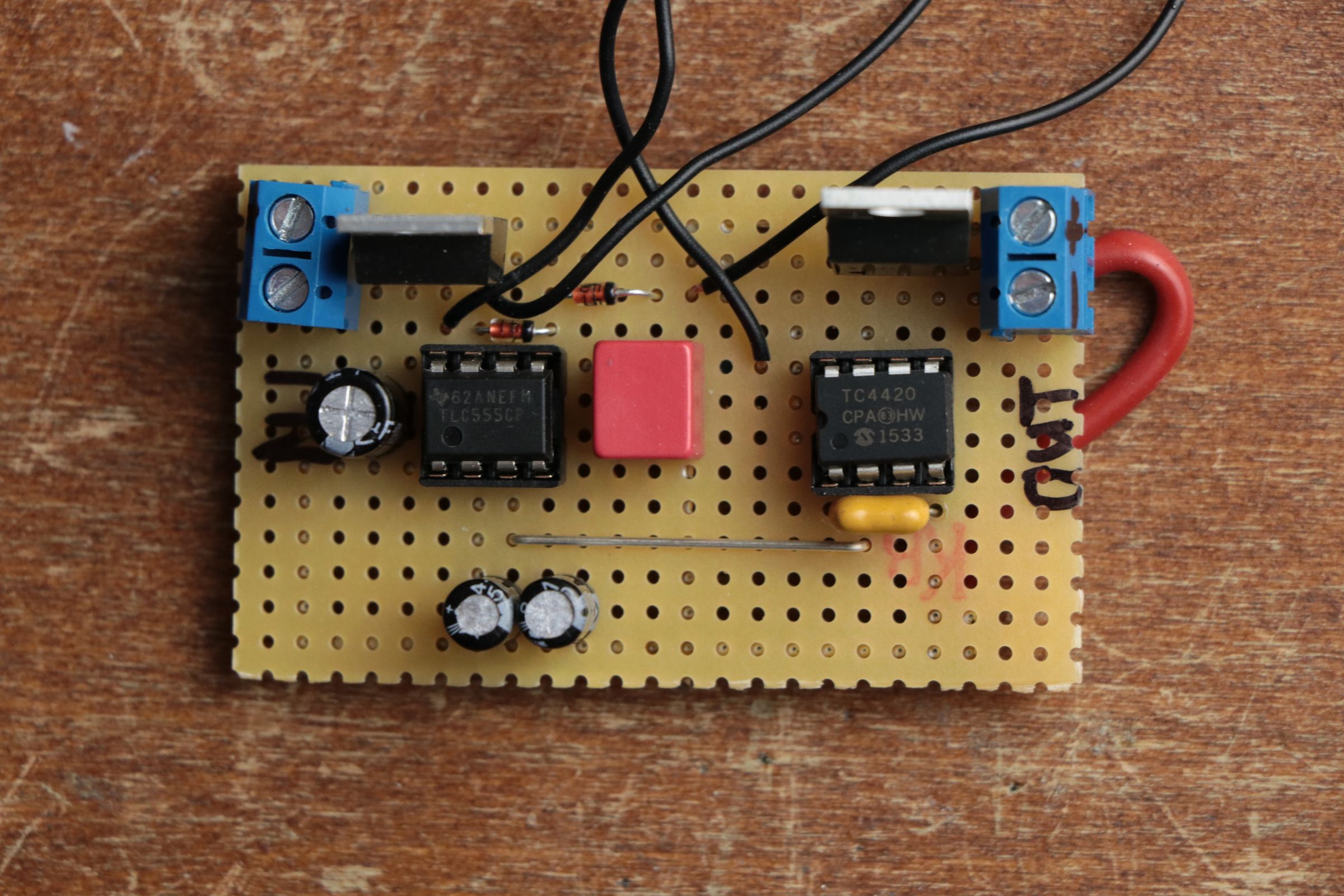 Make Your Own LED Stroboscope : 6 Steps (with Pictures) - Instructables