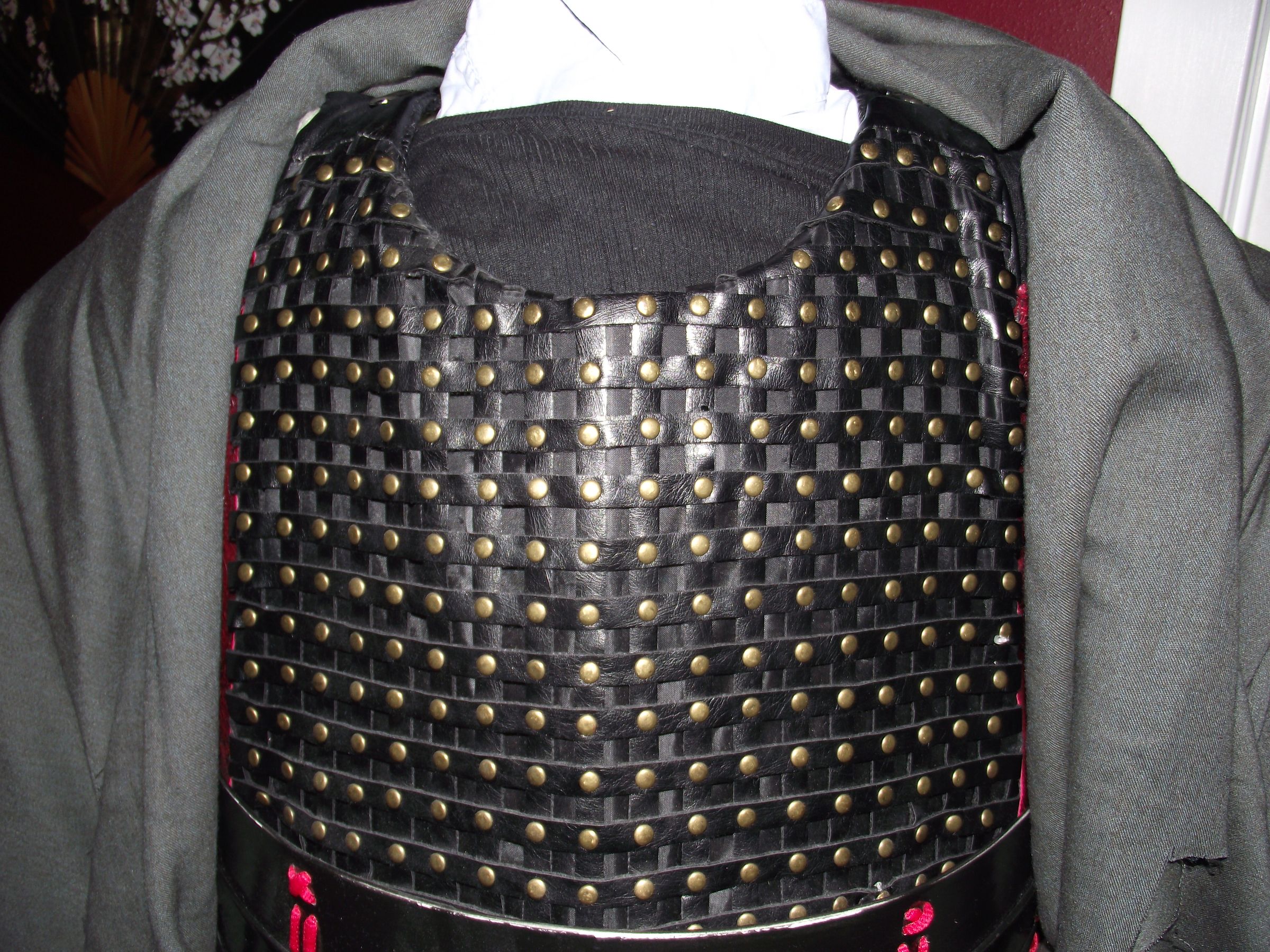 Make Samurai Armor for Display. (You Can Wear It Too!) : 5 Steps ...
