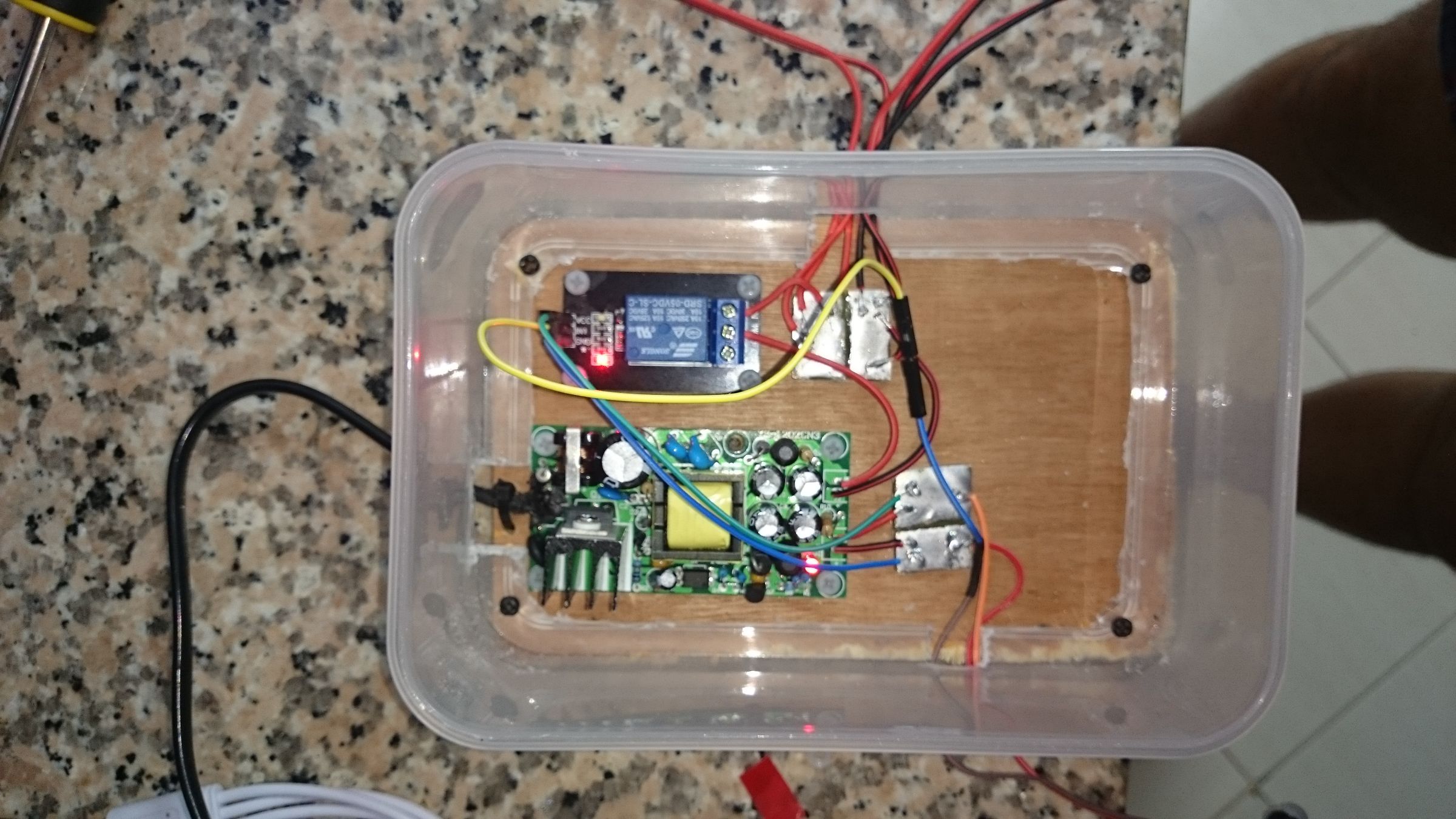 Motion Detection Lights : 7 Steps (with Pictures) - Instructables