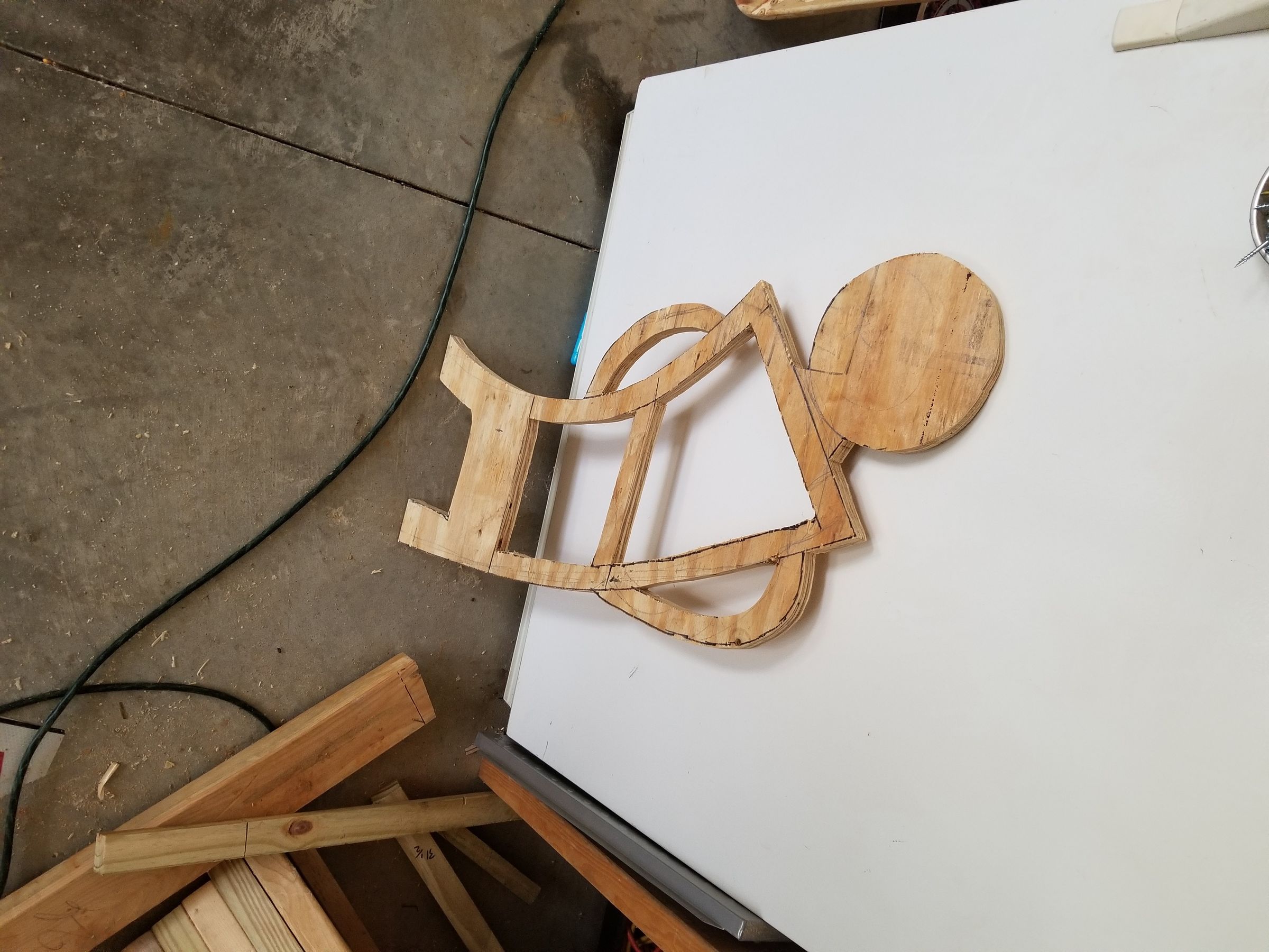 Bendy Clock : 12 Steps (with Pictures) - Instructables