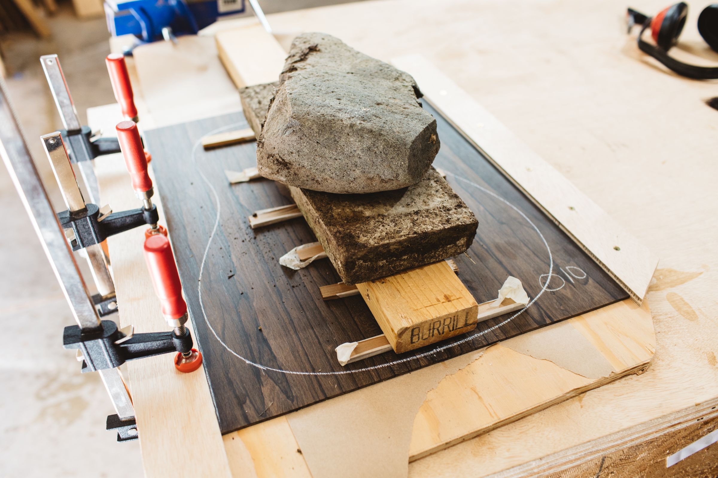 Building an Acoustic Guitar : 25 Steps (with Pictures) - Instructables