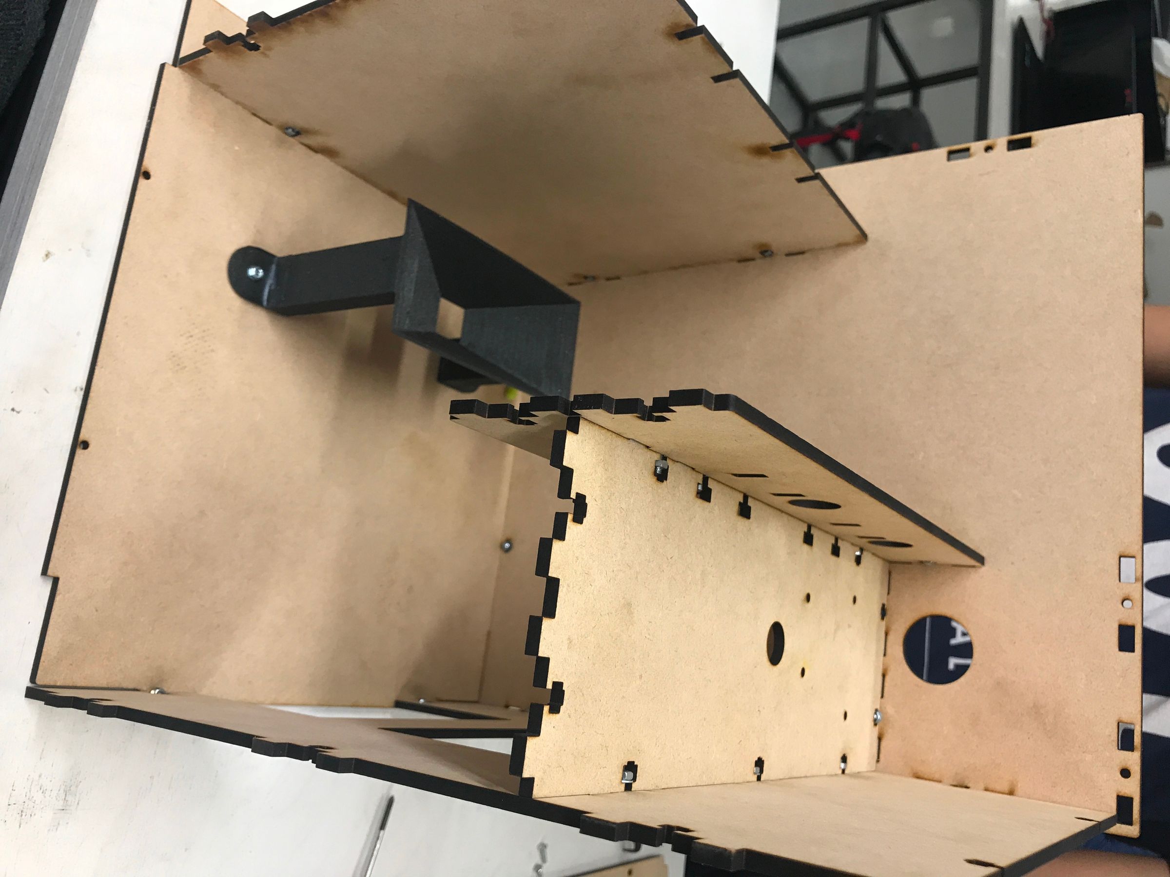 AUTOMATIC PILL DISPENSER : 14 Steps (with Pictures) - Instructables