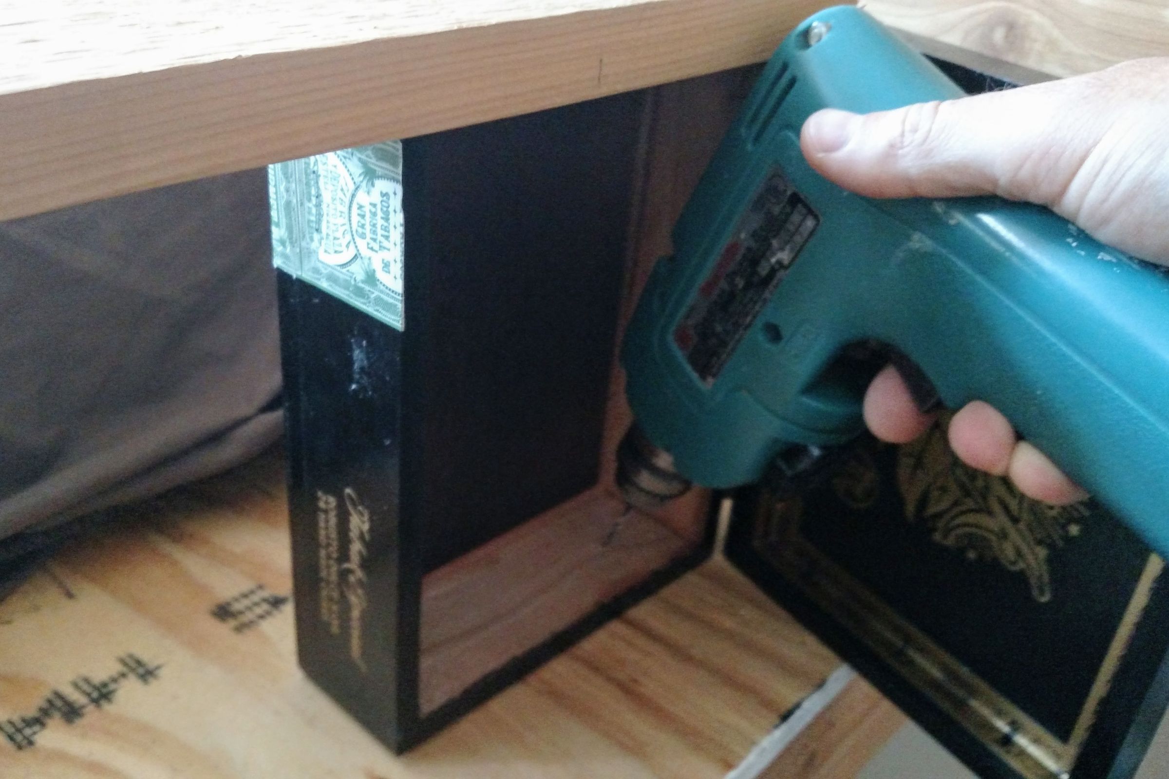 How to Make Cigar Box Shelves : 4 Steps - Instructables