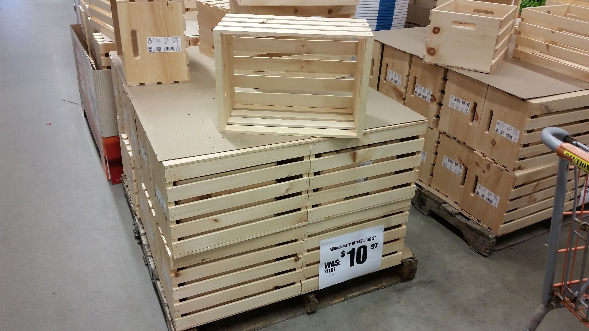 How to Make an $11 Crate With a $3 2x4 : 12 Steps (with Pictures ...