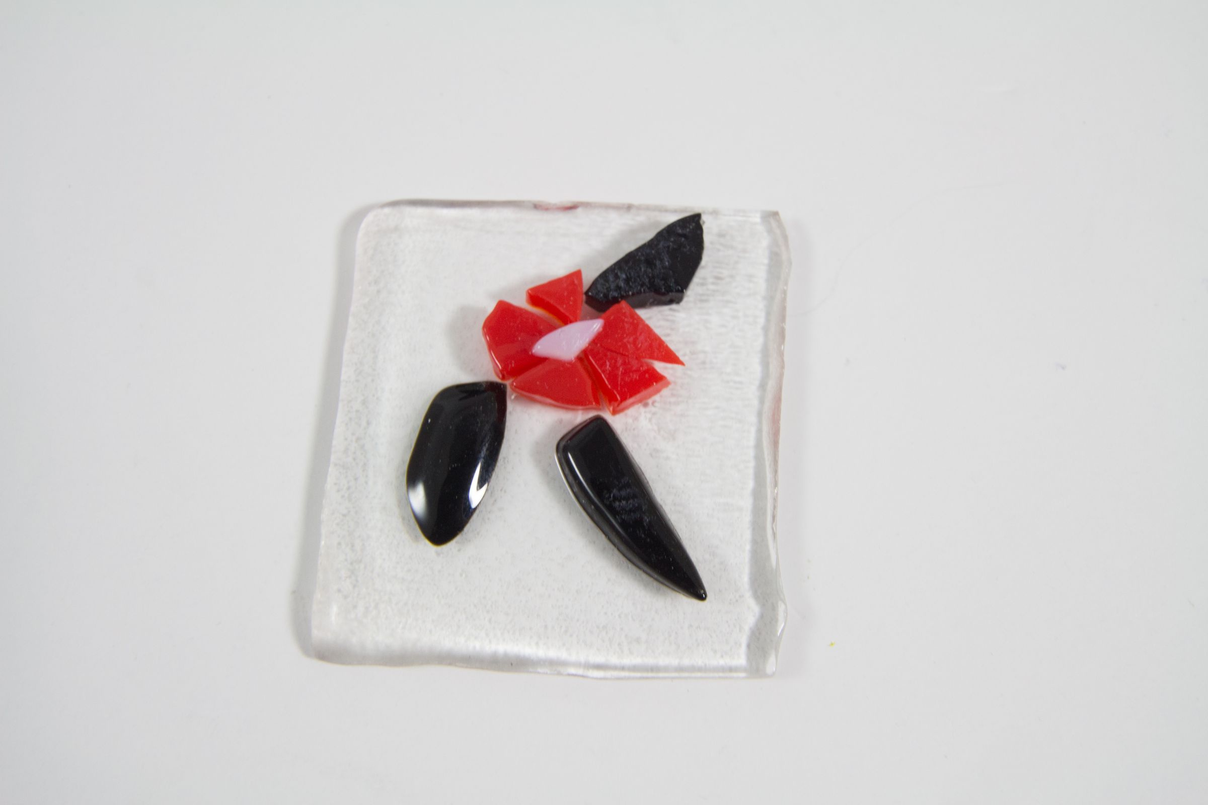 Making Fused Glass Jewelry in a Microwave Kiln : 18 Steps (with ...