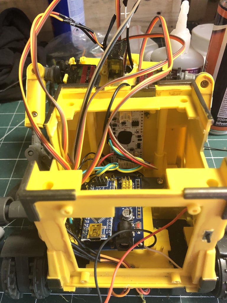Wall E Robot Arduino Easyvr3 Updated New Video With Voice Commandsfunny 11 Steps With