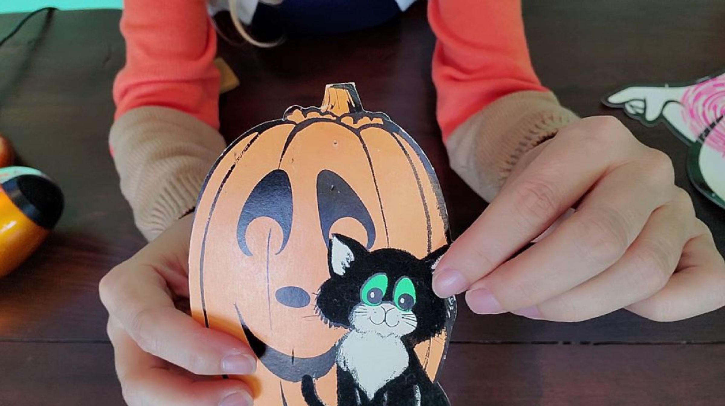 Easy Way to Remove Sticky Tape Residue From Paper Decorations ...