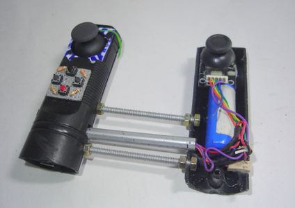 DIY WIRELESS REMOTE CONTROLLER FOR ROBOTS, RC BOATS .. : 7 Steps (with ...