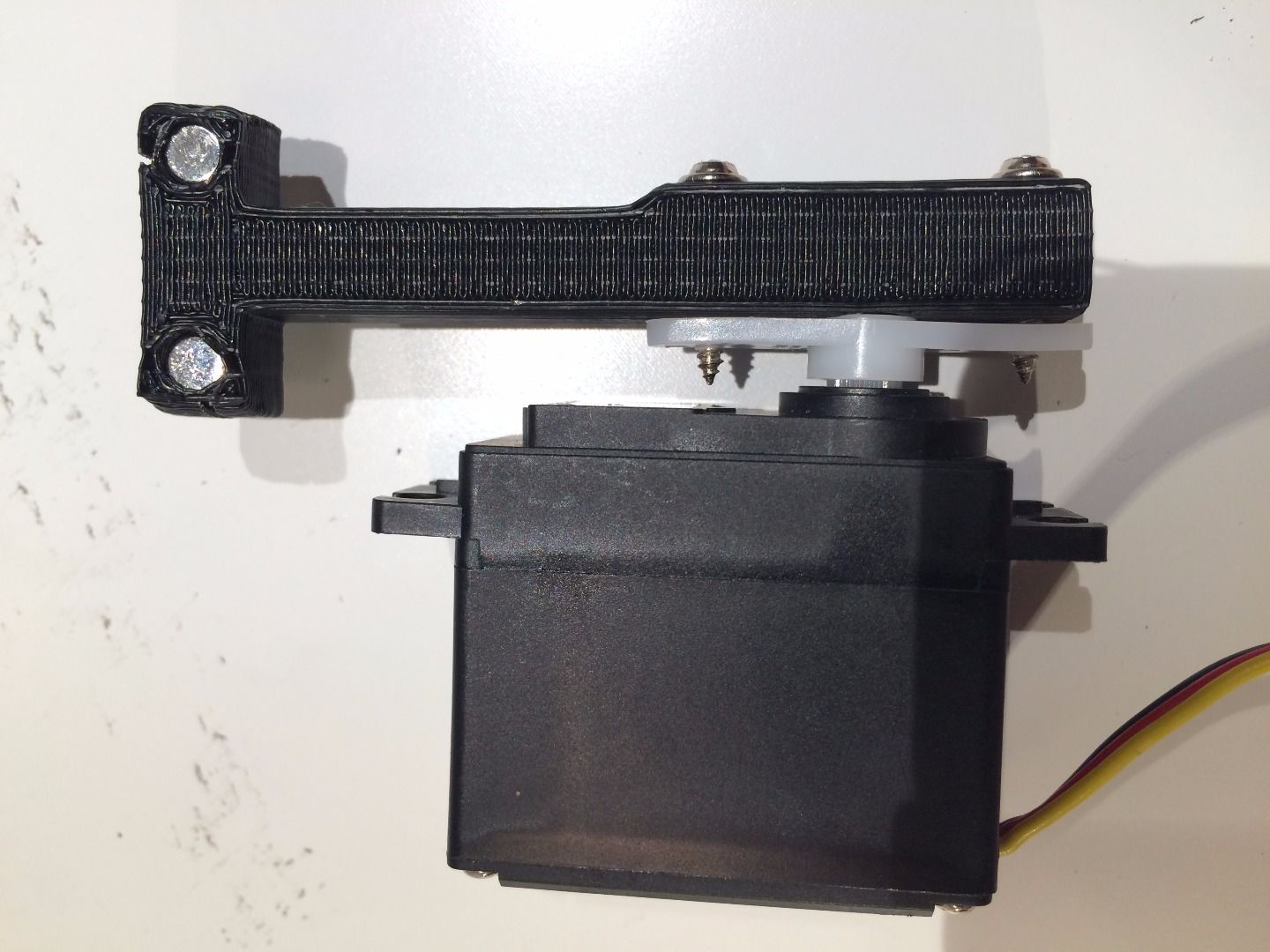 Tapsterbot 2.0: Servo-Arm Assembly : 5 Steps - Instructables