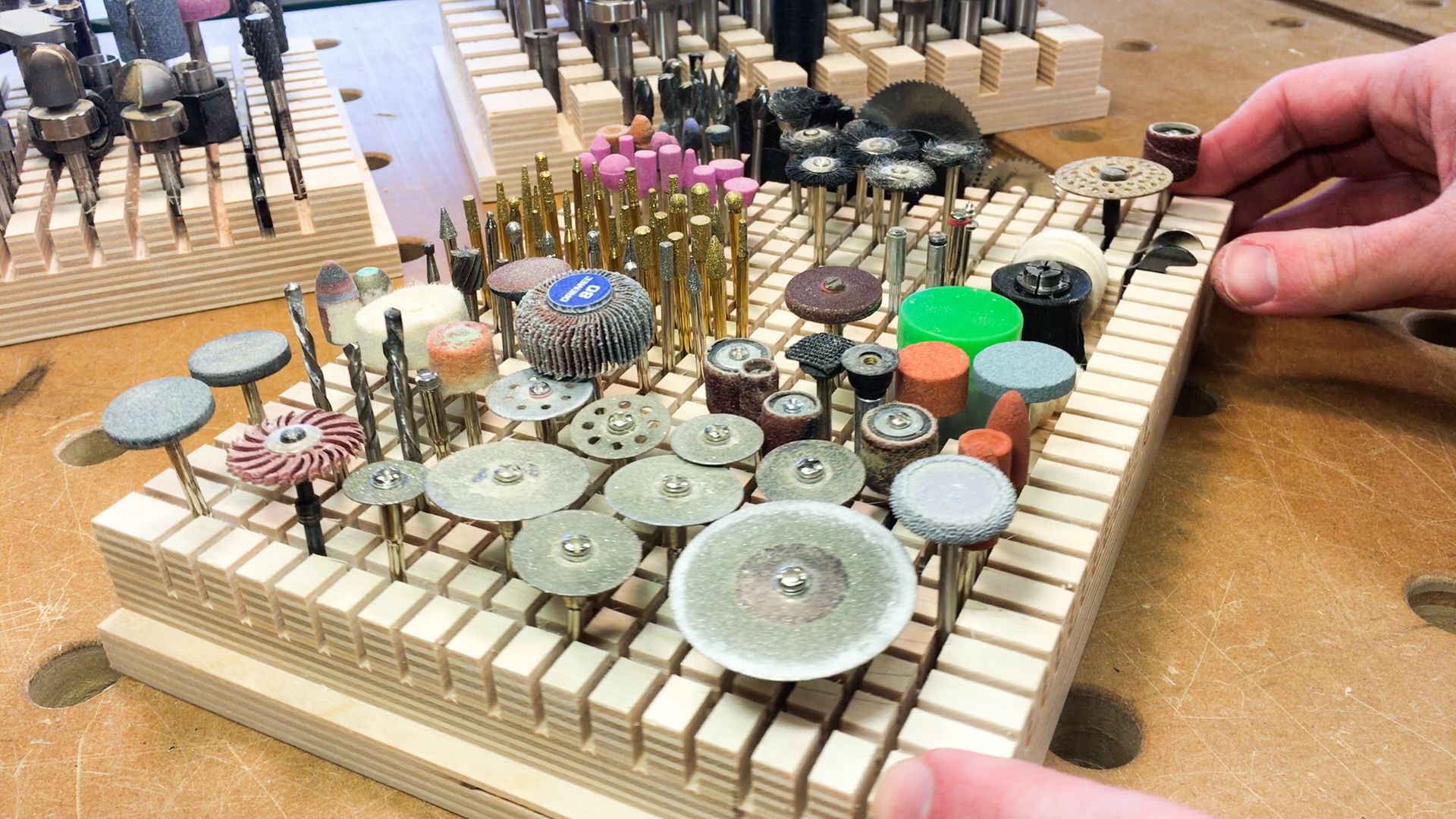 Wicked Fast Dremel & Router Bit Organizers Using Dadoes (Instead of ...