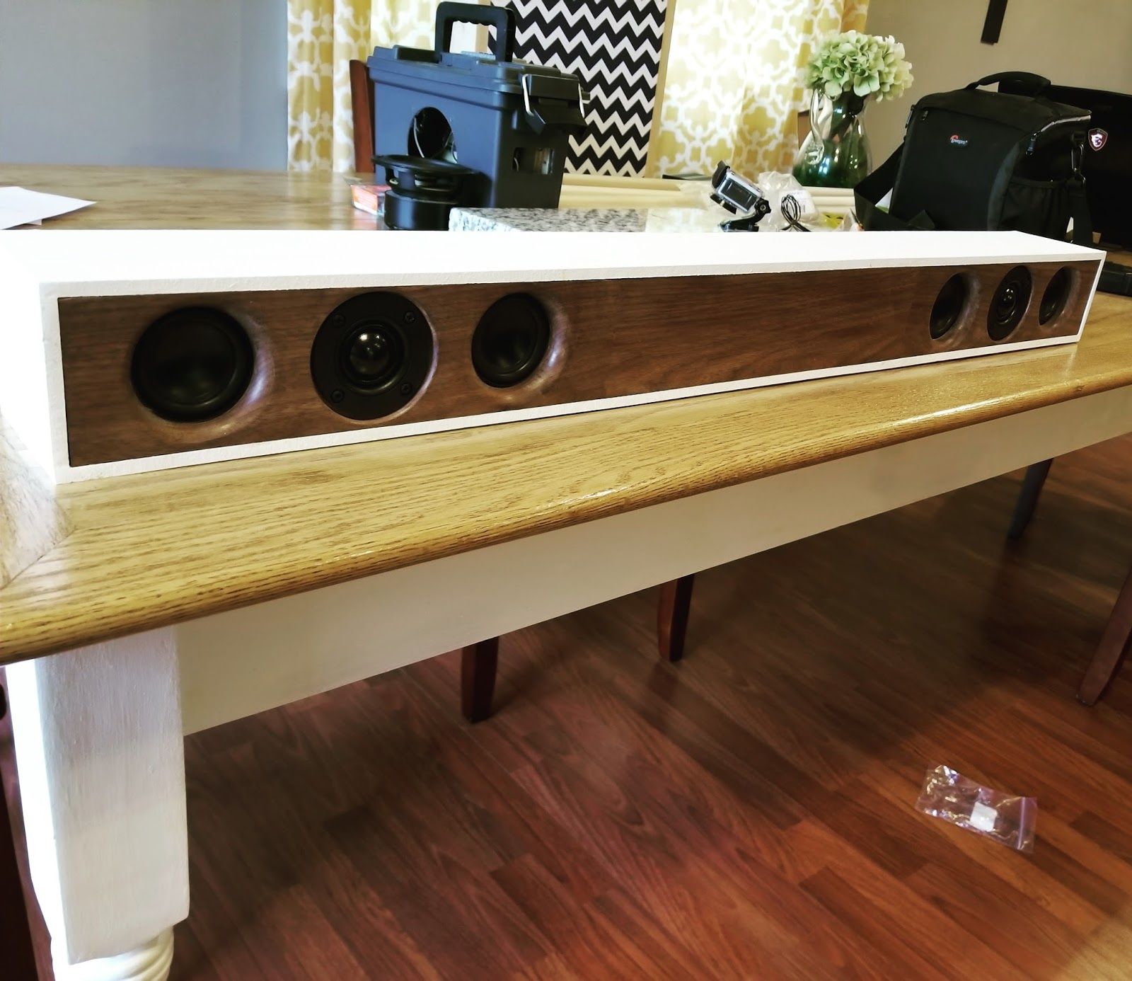 How to Make Your Own Soundbar : 8 Steps - Instructables