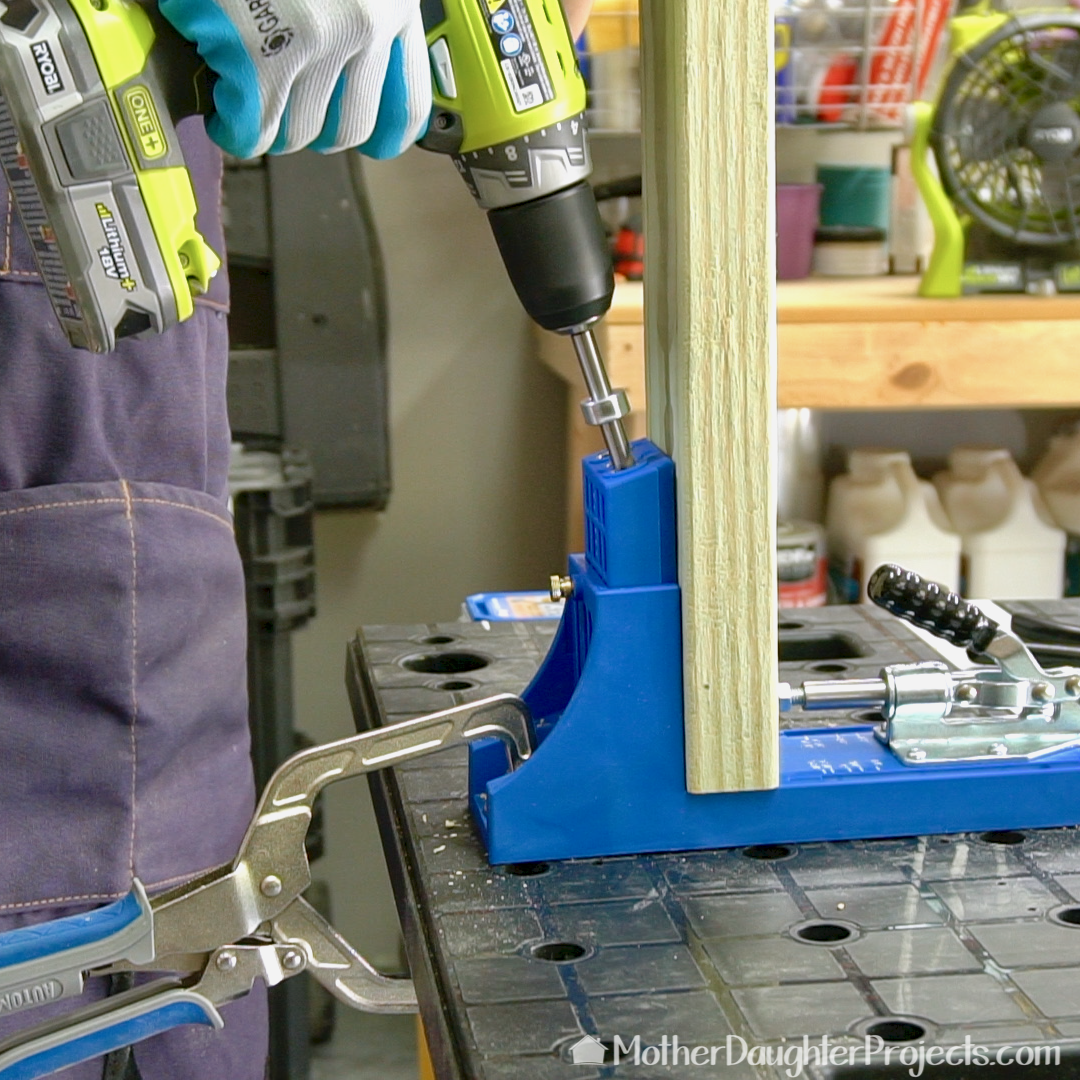 Outdoor Privacy Bench With Concrete Seat : 10 Steps (with Pictures ...