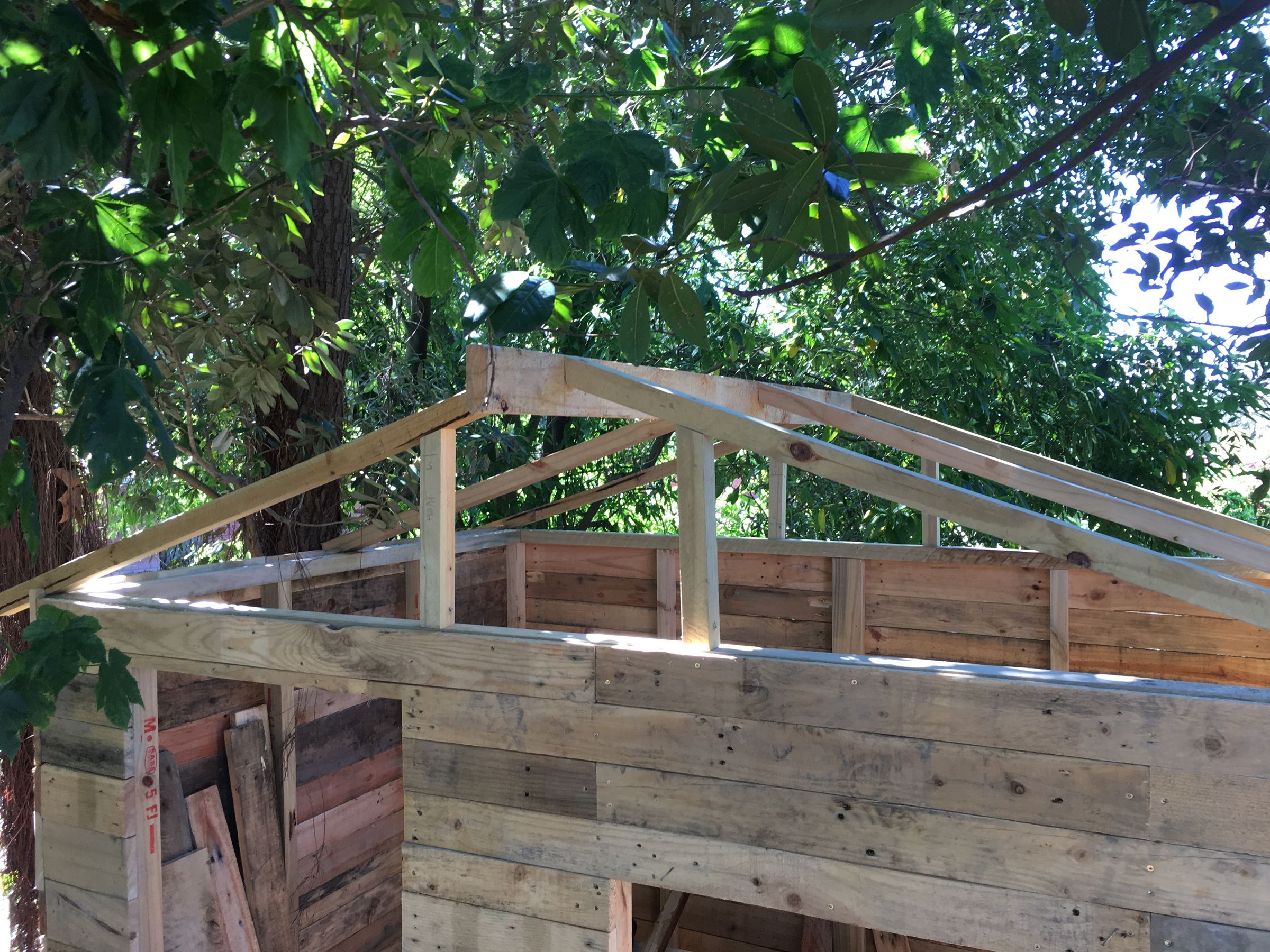 Pallet Tree House : 6 Steps (with Pictures) - Instructables