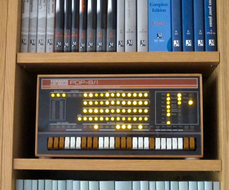 Pidp 8 A Raspberry Pi As Pdp 8 Minicomputer 7 Steps Instructables