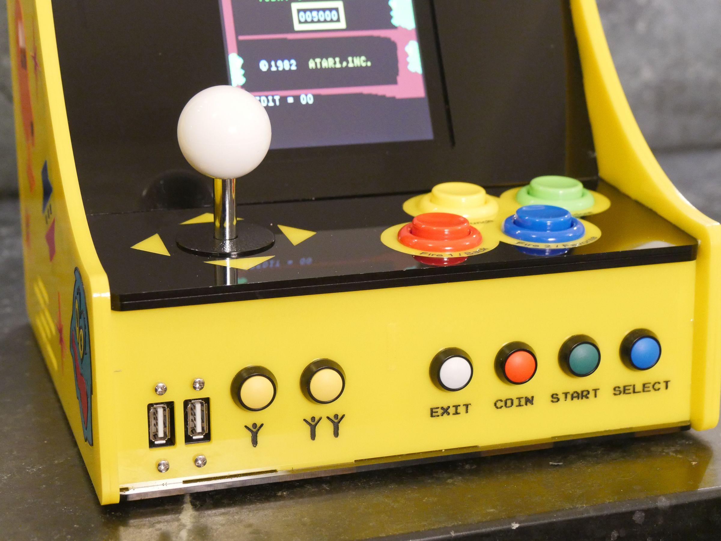 Vertical Bartop Arcade With Integrated PIXEL LED Display : 11 Steps ...