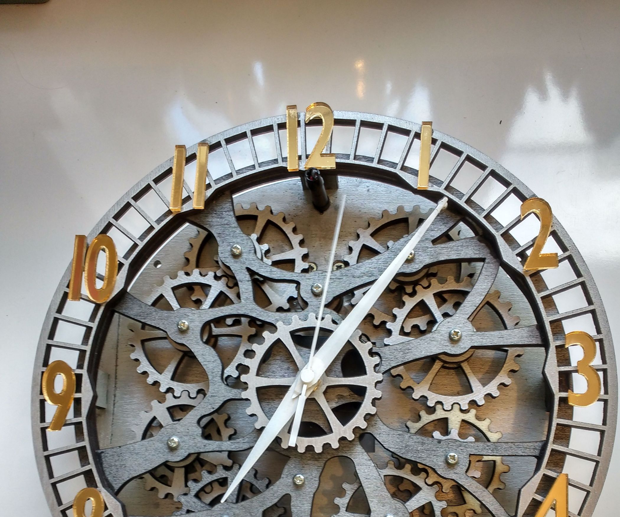 Gearclock : 10 Steps - Instructables