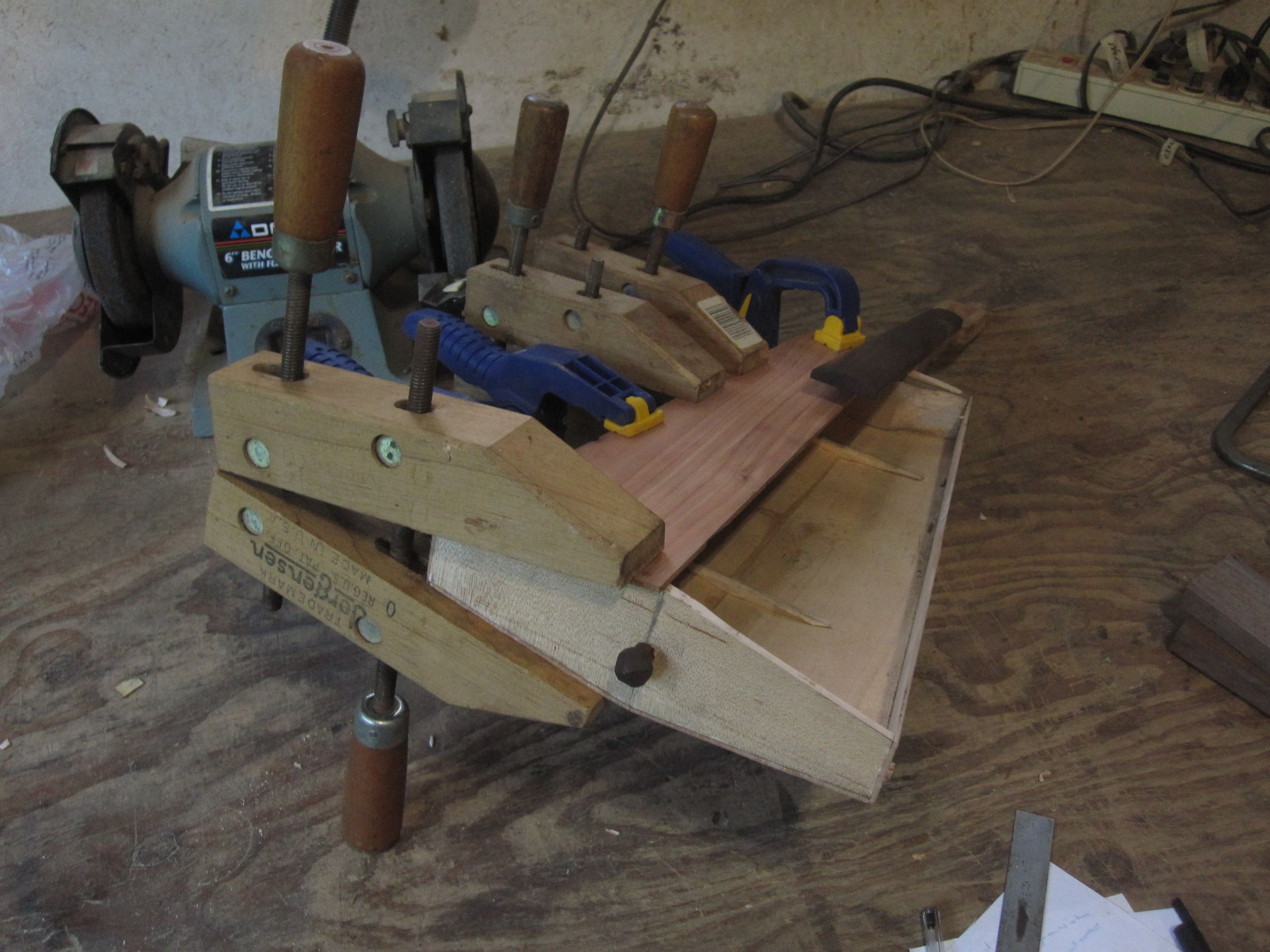 Improvised Folk Fiddle : 9 Steps (with Pictures) - Instructables