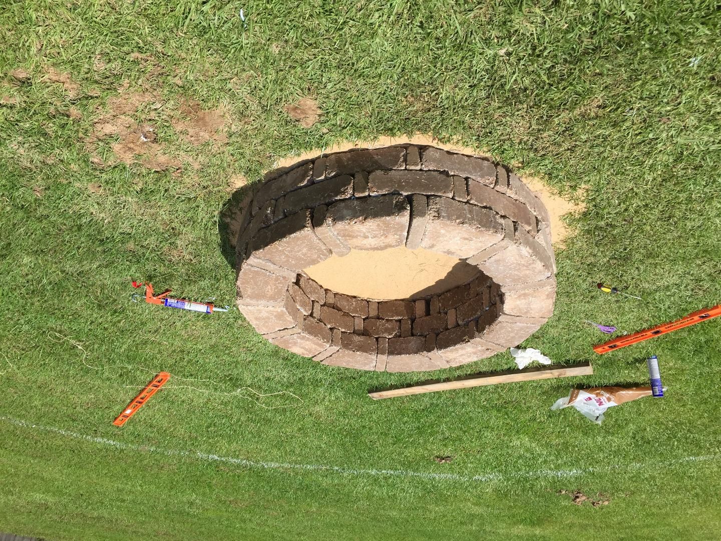 DIY Fire Pit and Seating Area : 15 Steps (with Pictures) - Instructables