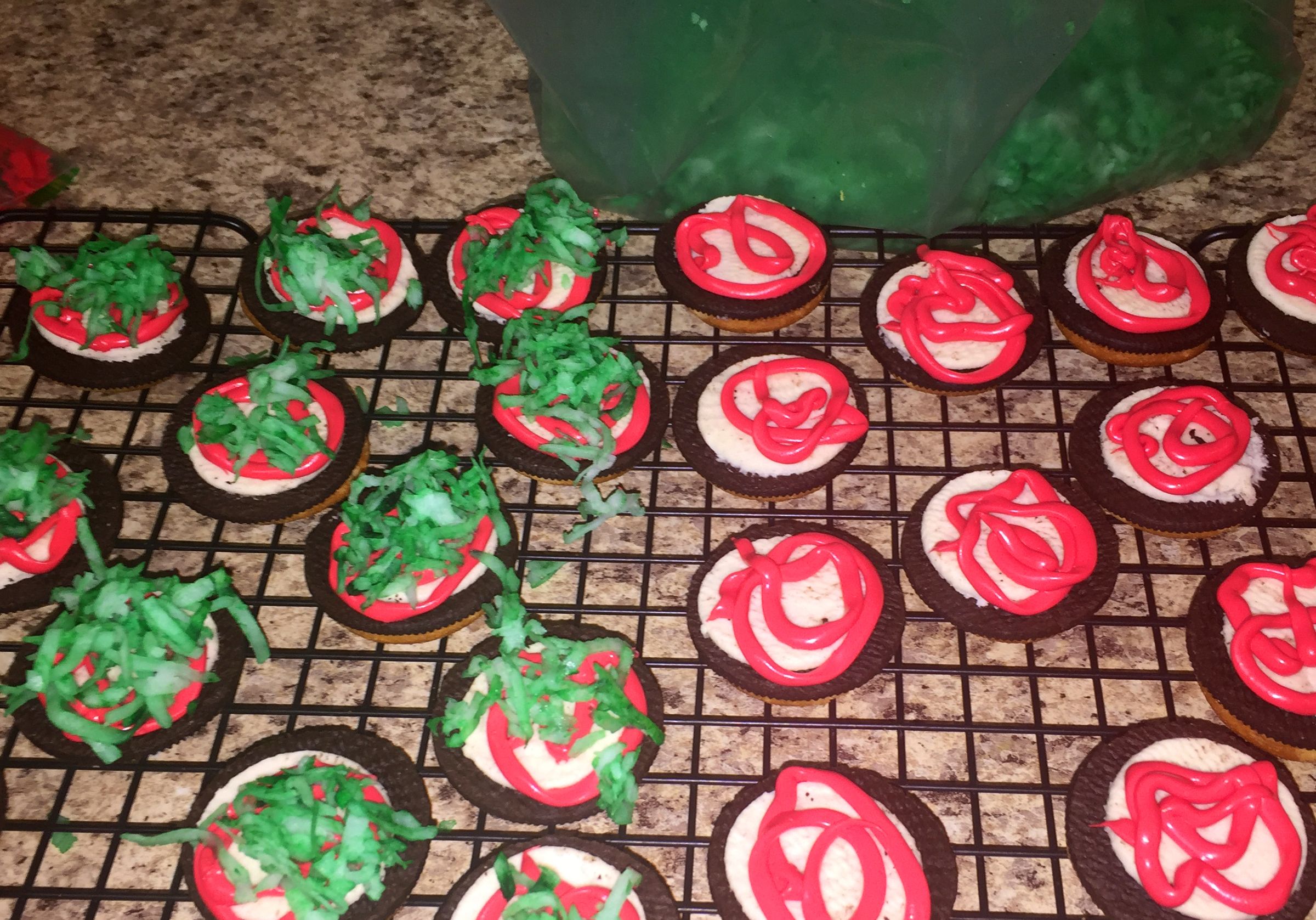 Mini Hamburger Cookies : 18 Steps (with Pictures) - Instructables