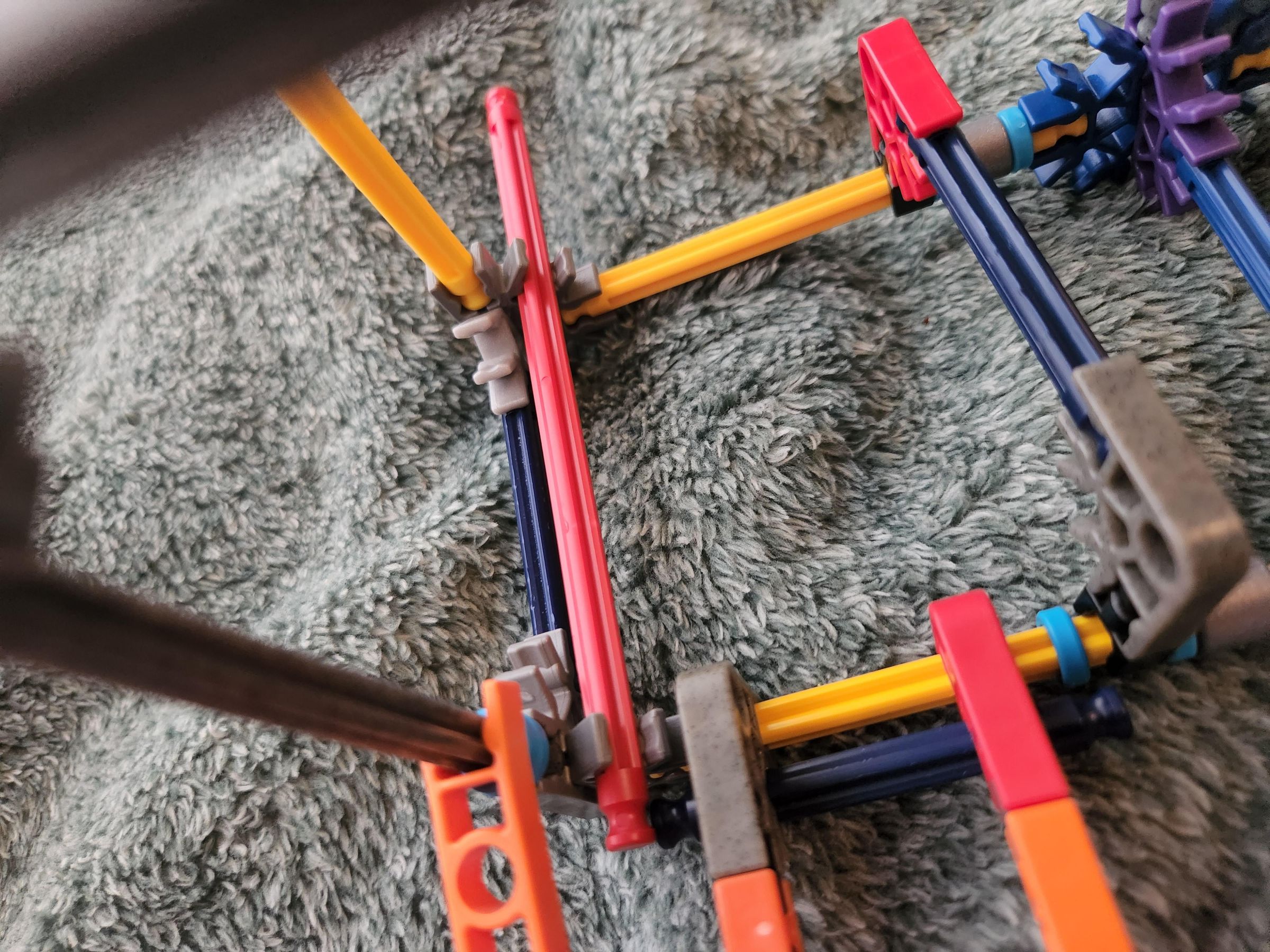 Vertical Knex Binary Counter/Adder : 8 Steps - Instructables