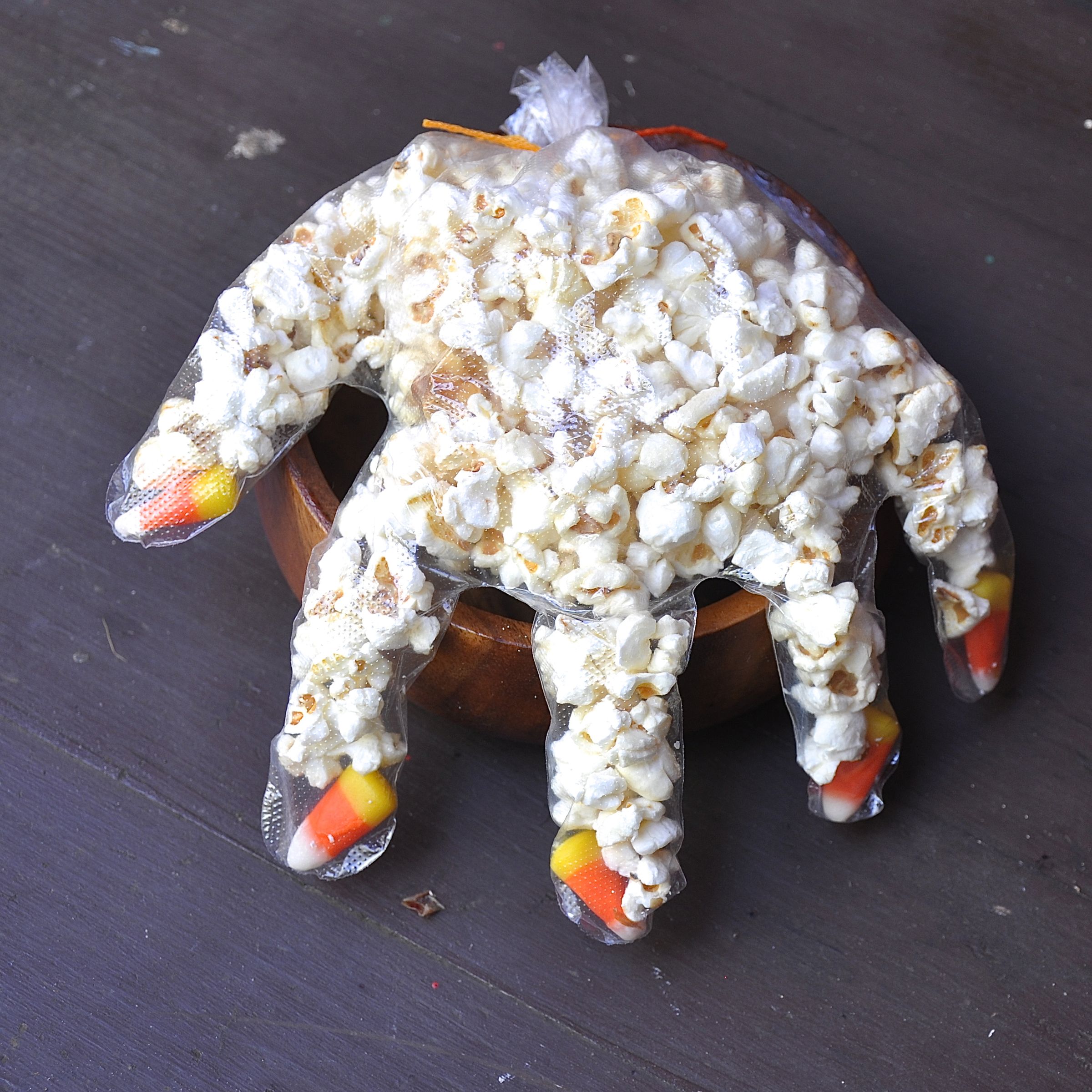 Halloween Popcorn Hands (with Pictures) - Instructables