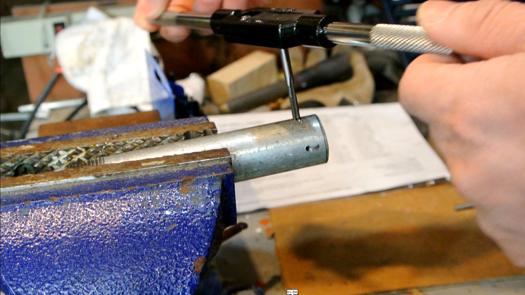 How to Tap Screw and Bolt Threads : 5 Steps (with Pictures) - Instructables