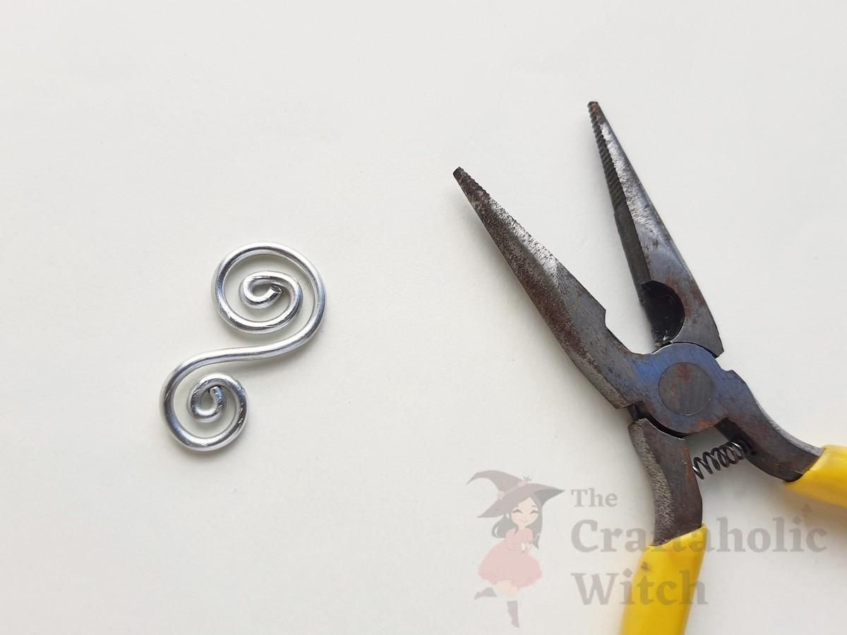 DIY Wire Wrapped Crescent Moon Pendant : 7 Steps (with Pictures ...