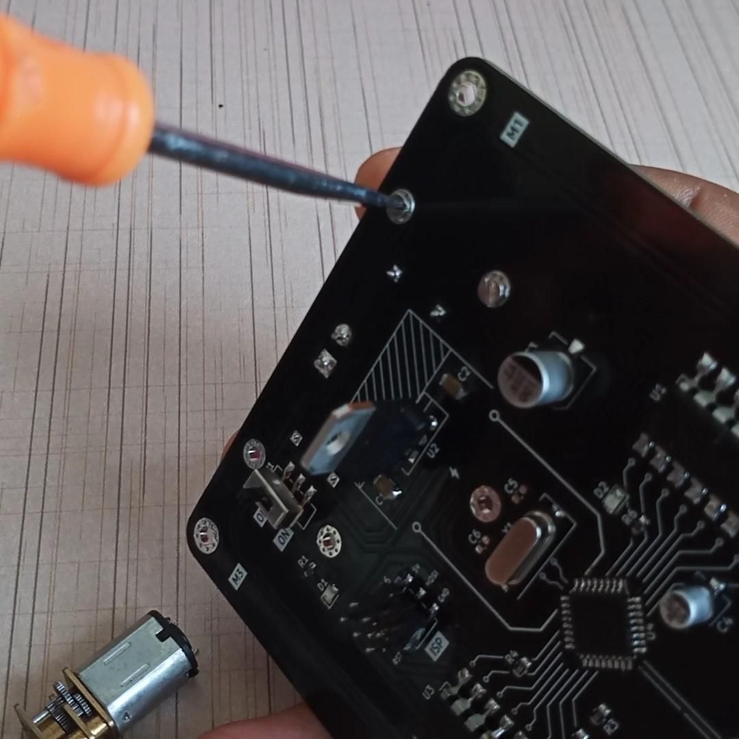 PS4 Controlled Holonomic Drive : 28 Steps (with Pictures) - Instructables