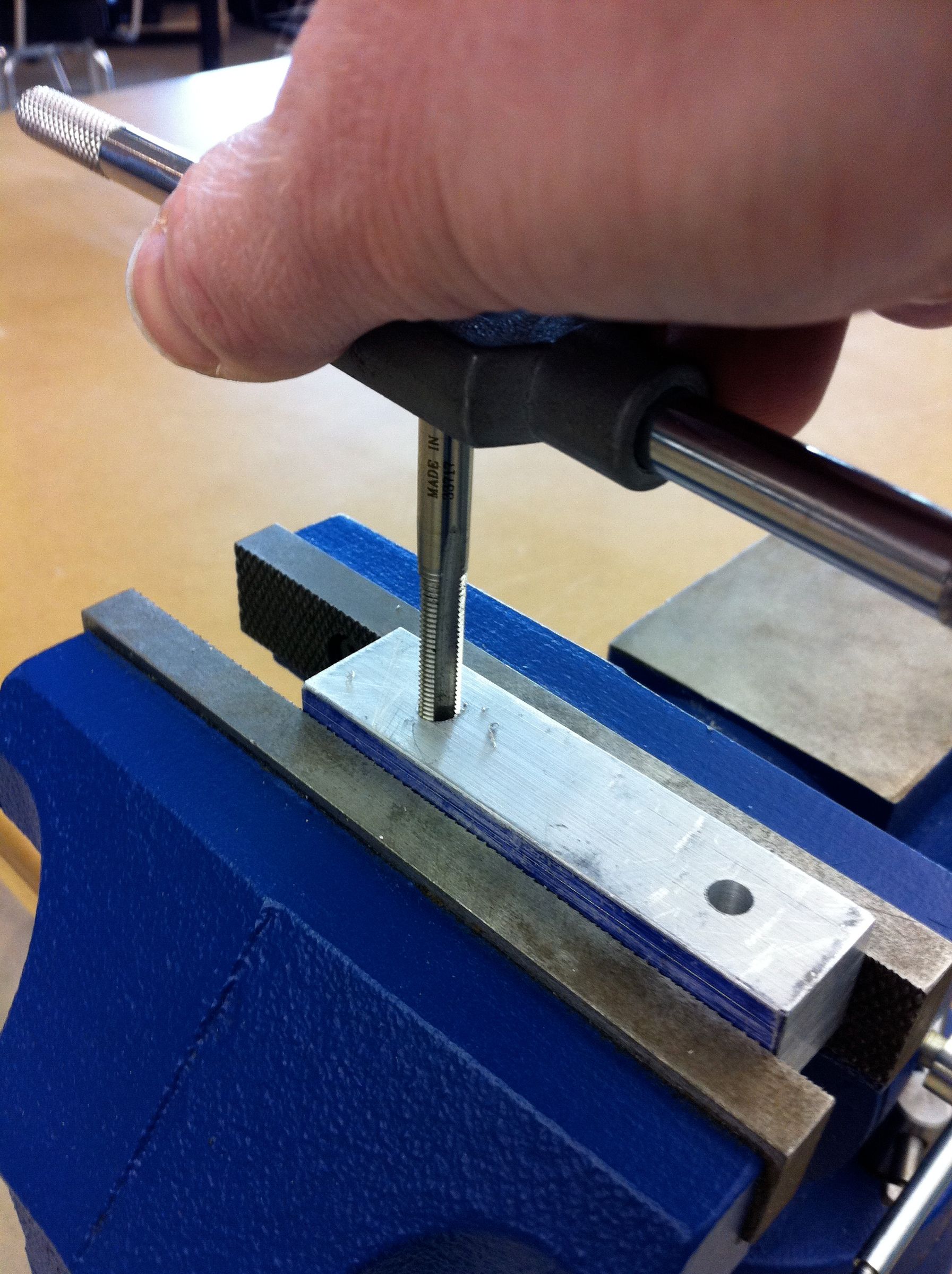 How to Repair Damaged Threads or Add Stainless Steel Threads to Any ...