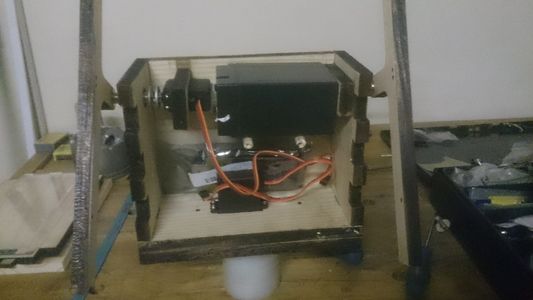 Arduino-controlled Dual Axis Solar Tracker : 9 Steps (with Pictures) - Instructables