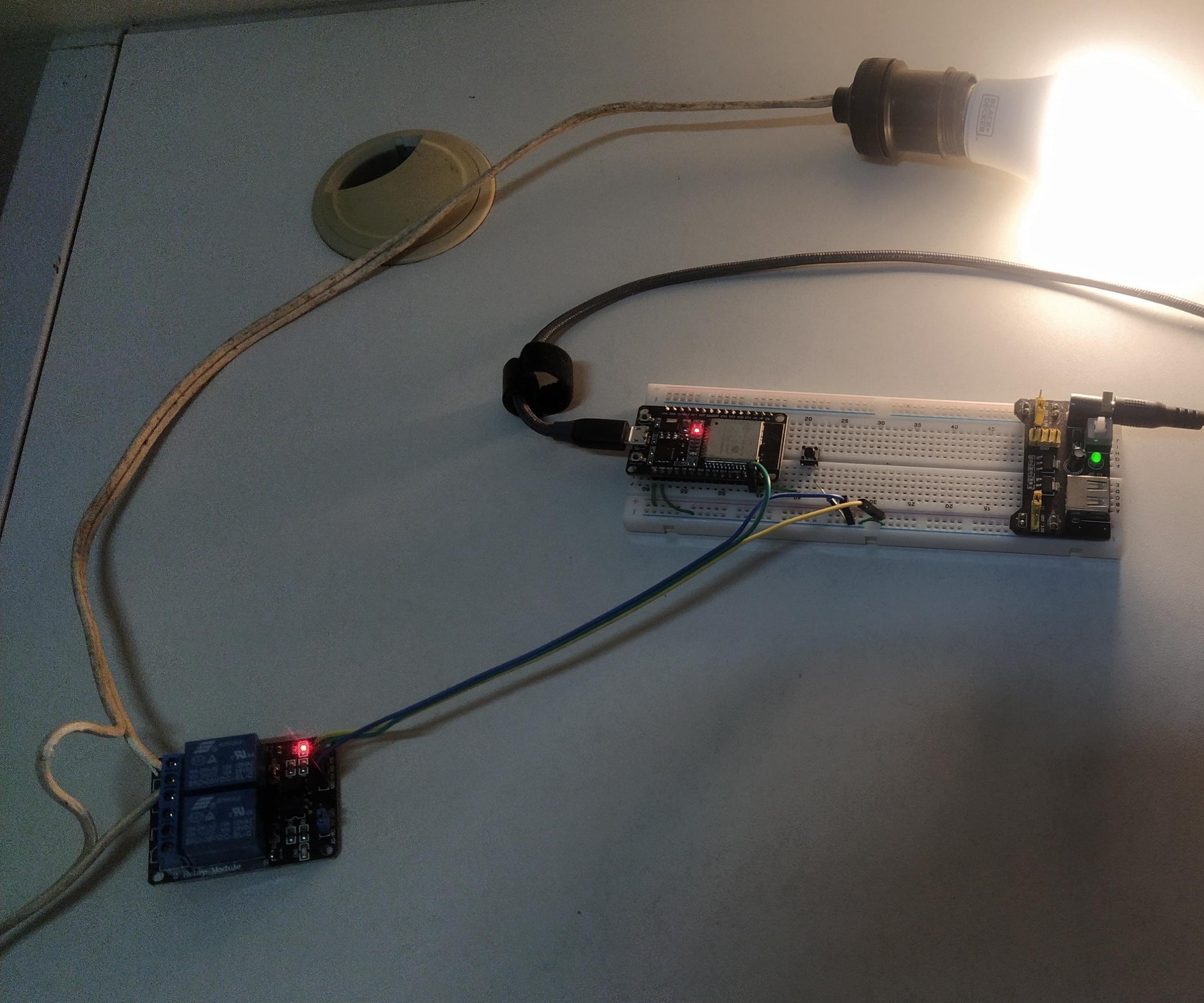 IoT Lamp With ESP32, Adafruit MQTT and Relay Module : 10 Steps - Instructables