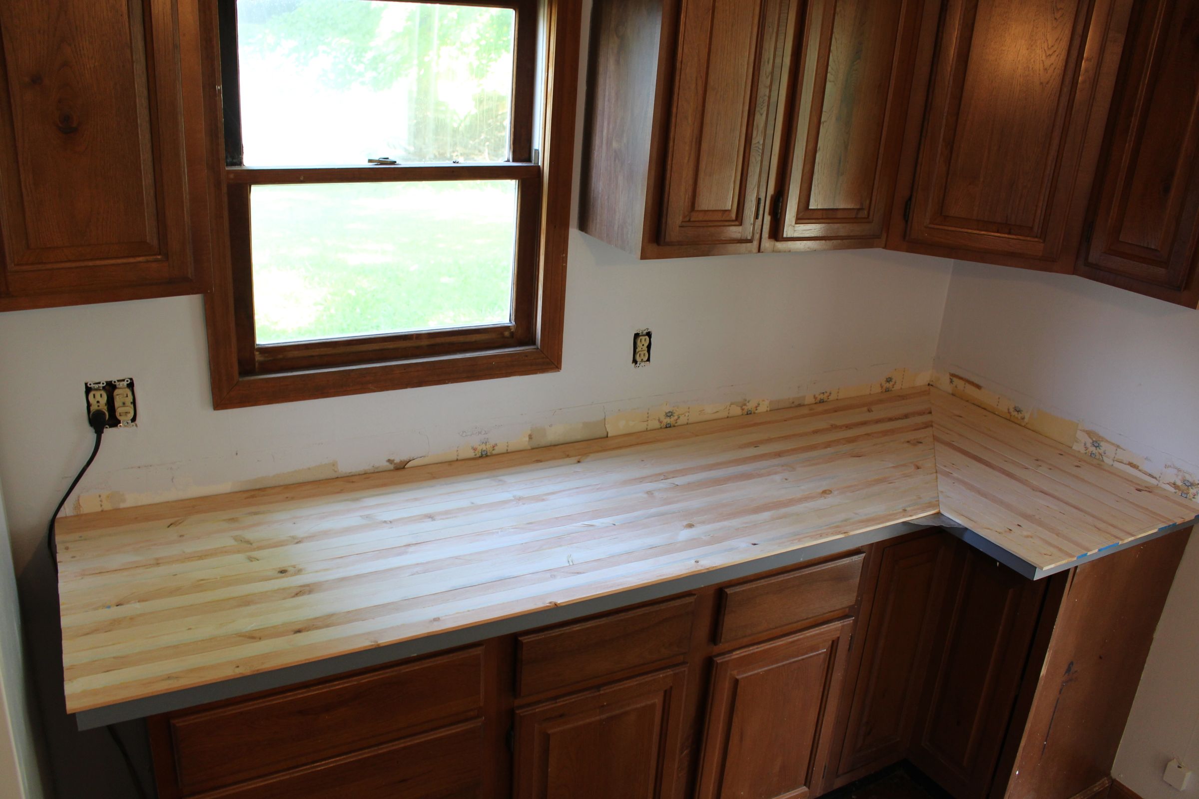 Say Goodbye to That Formica CounterTop! : 17 Steps (with Pictures ...