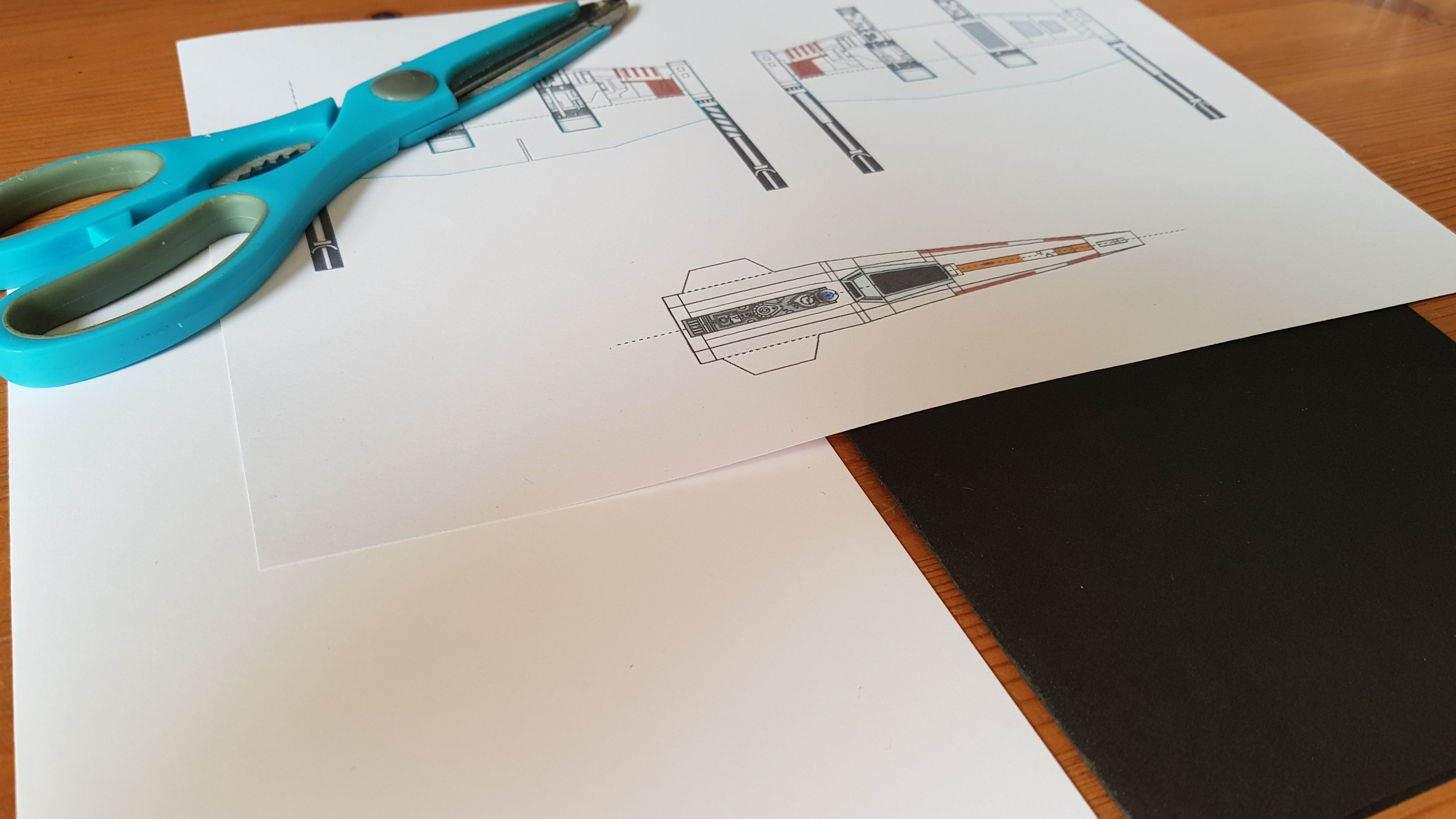 Pop Up X-Wing Card : 4 Steps - Instructables