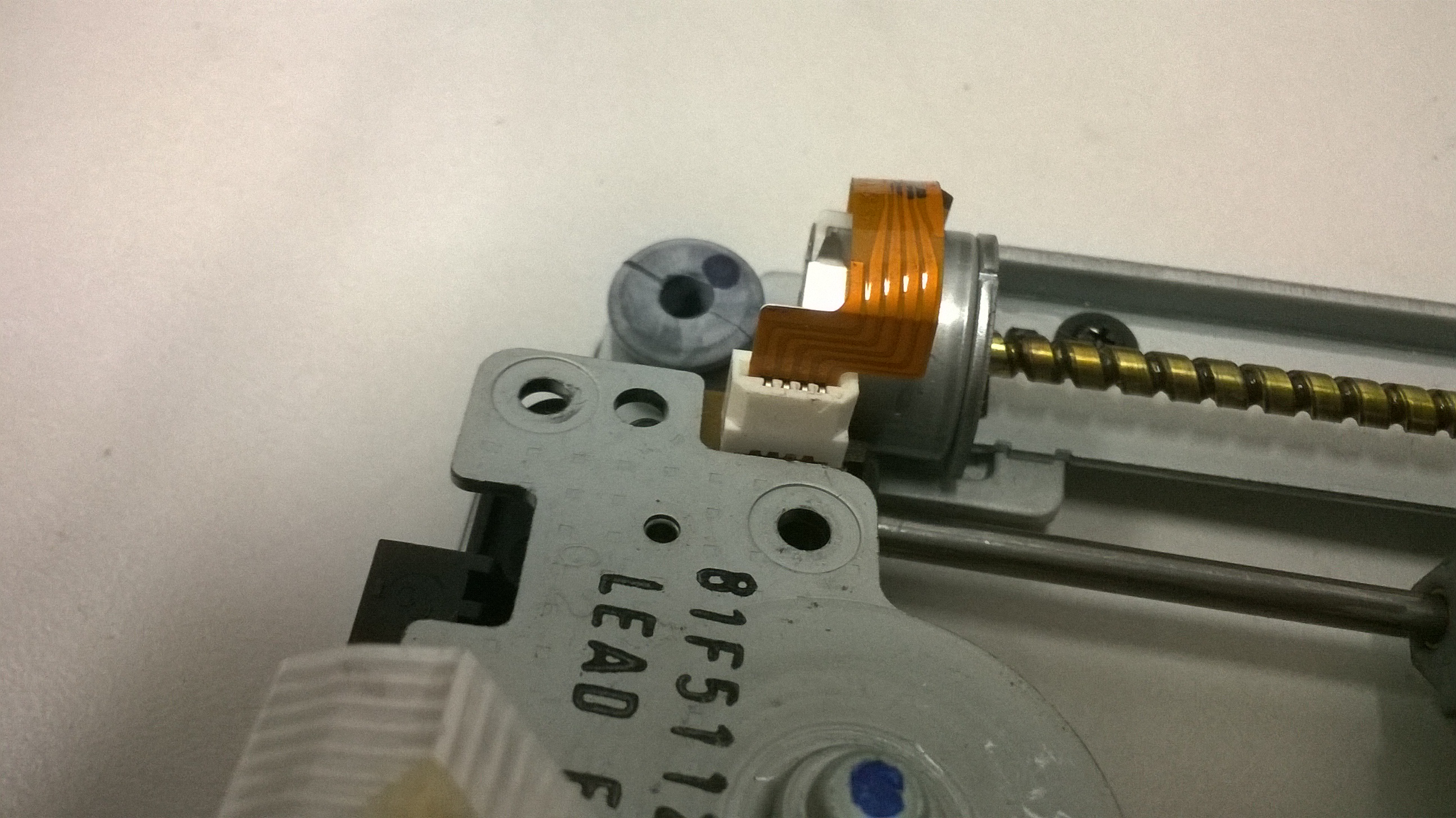 Disassembling a CD/DVD Reader and Reusing Its Parts : 12 Steps (with ...