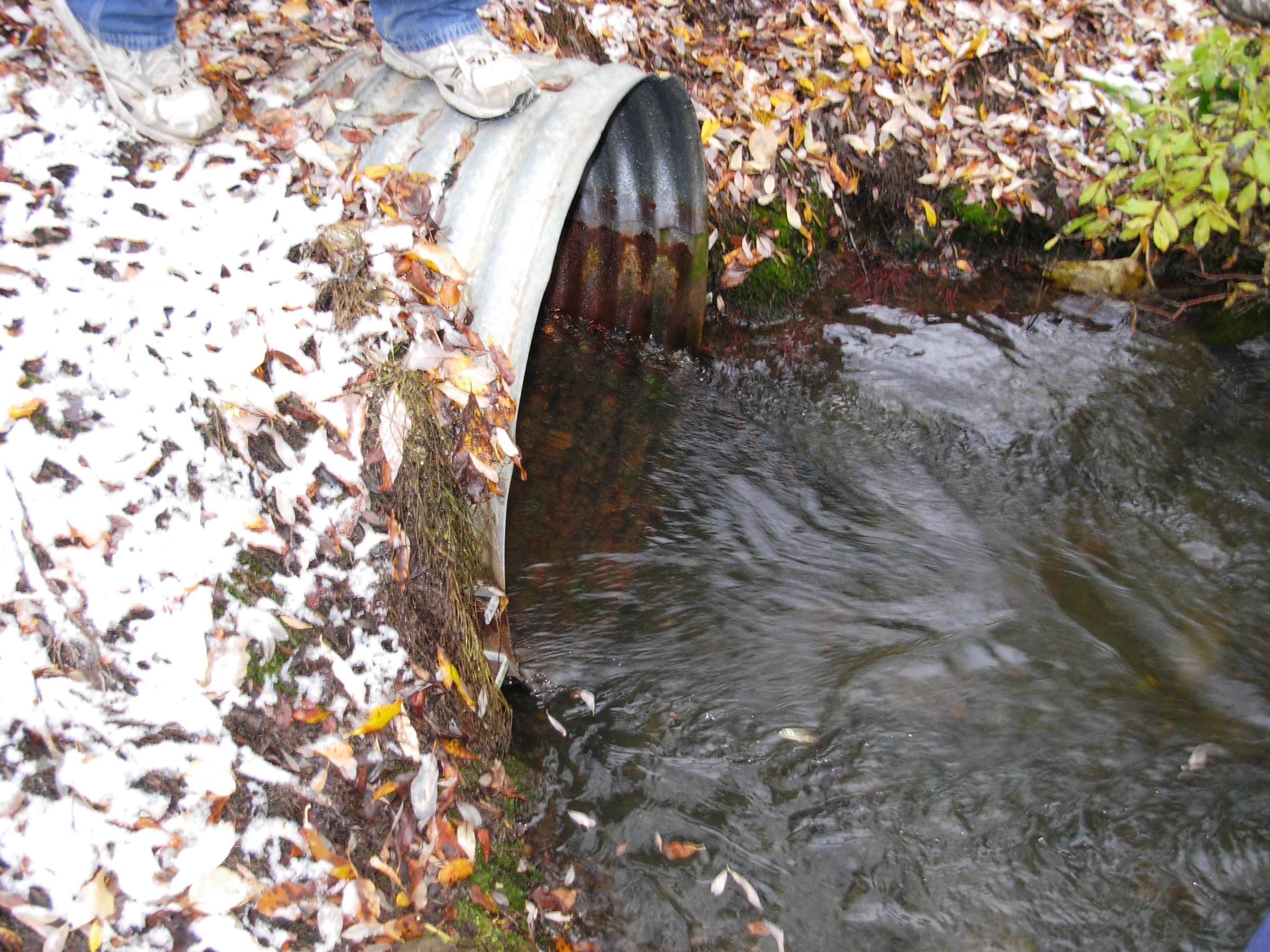 Temporary V Notch Weirs for Culverts : 5 Steps - Instructables