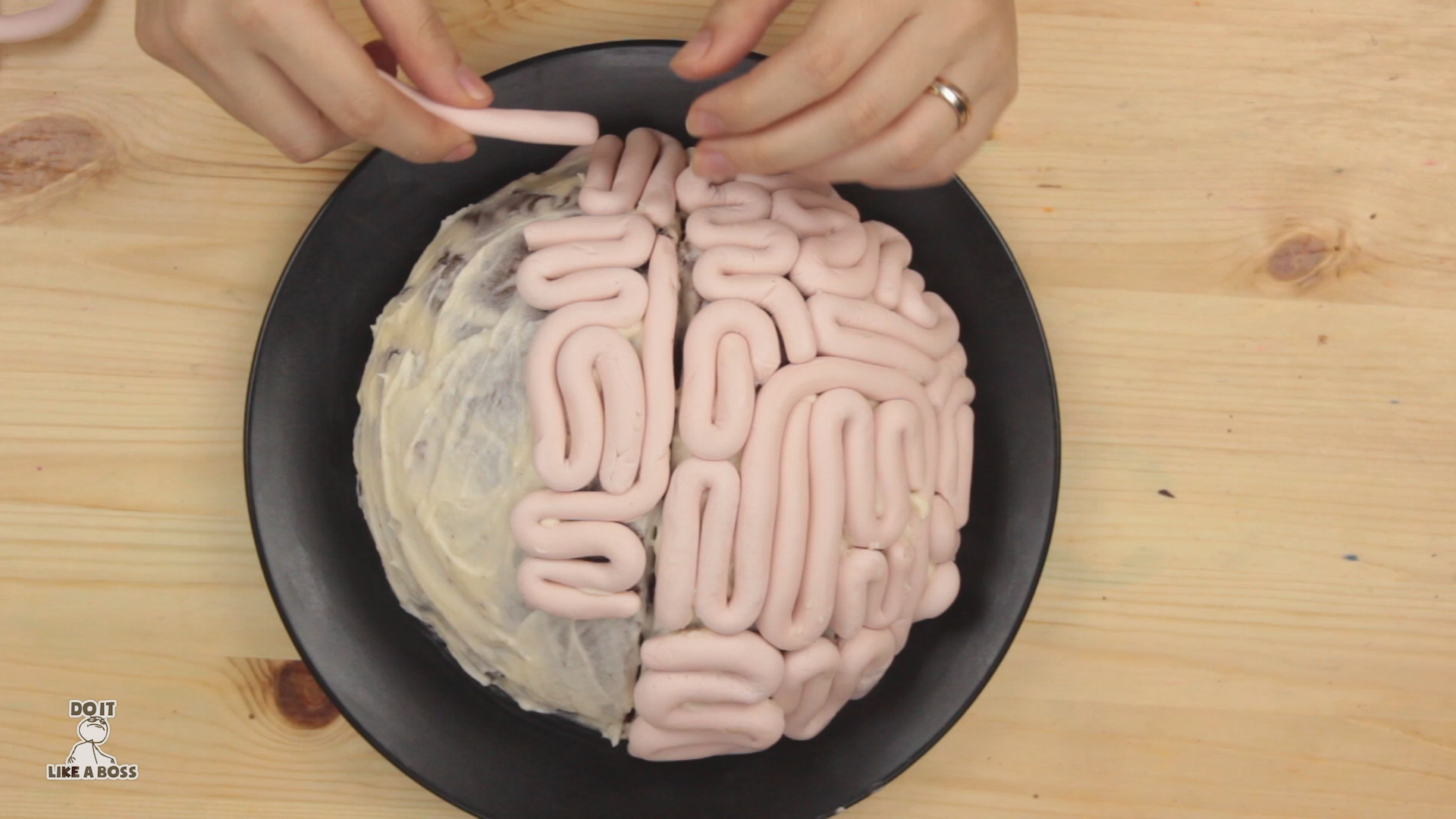 DIY Brain Cake : 8 Steps (with Pictures) - Instructables