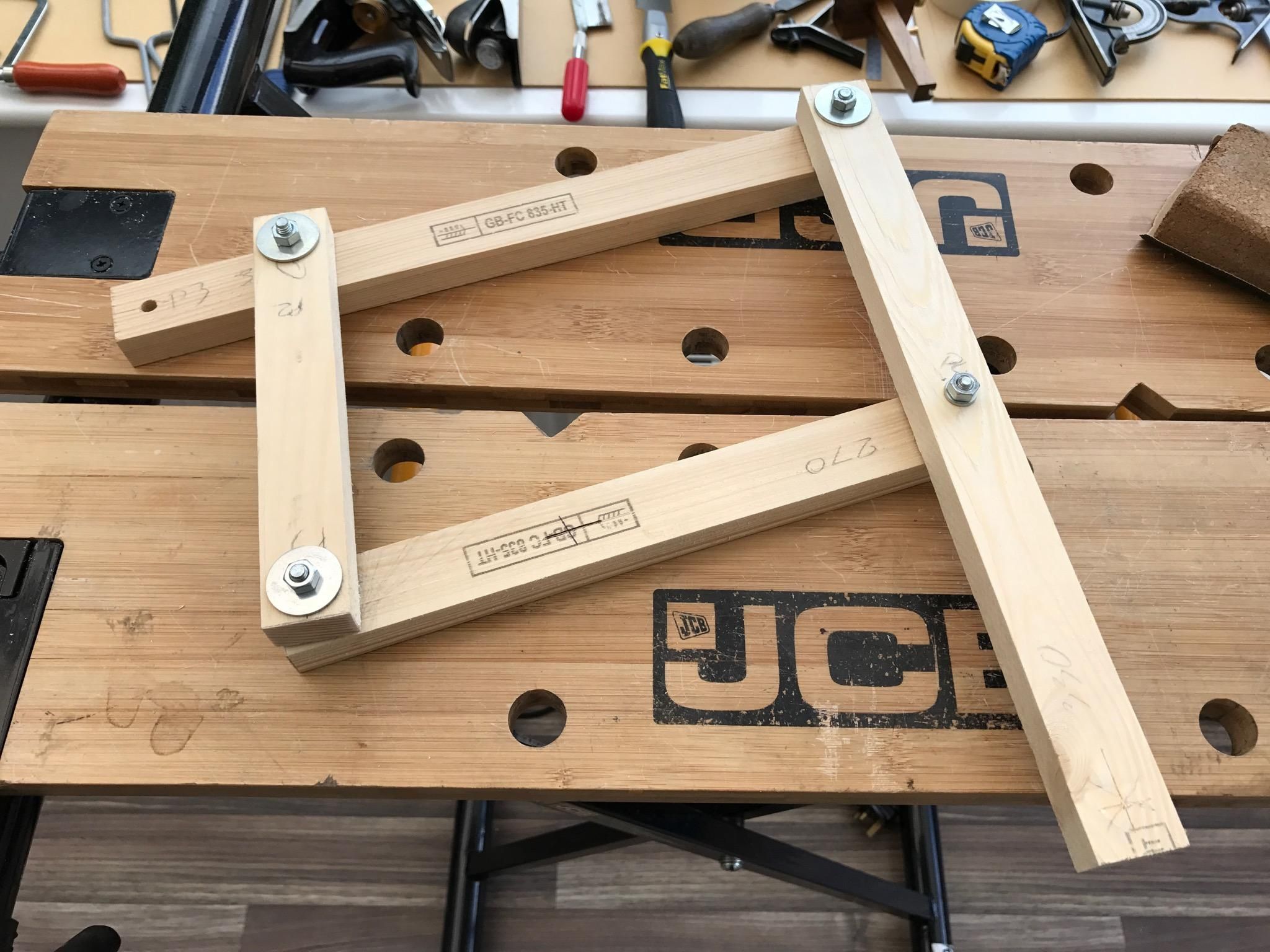 How to Make a Wooden Engraving Pantograph : 11 Steps (with Pictures ...