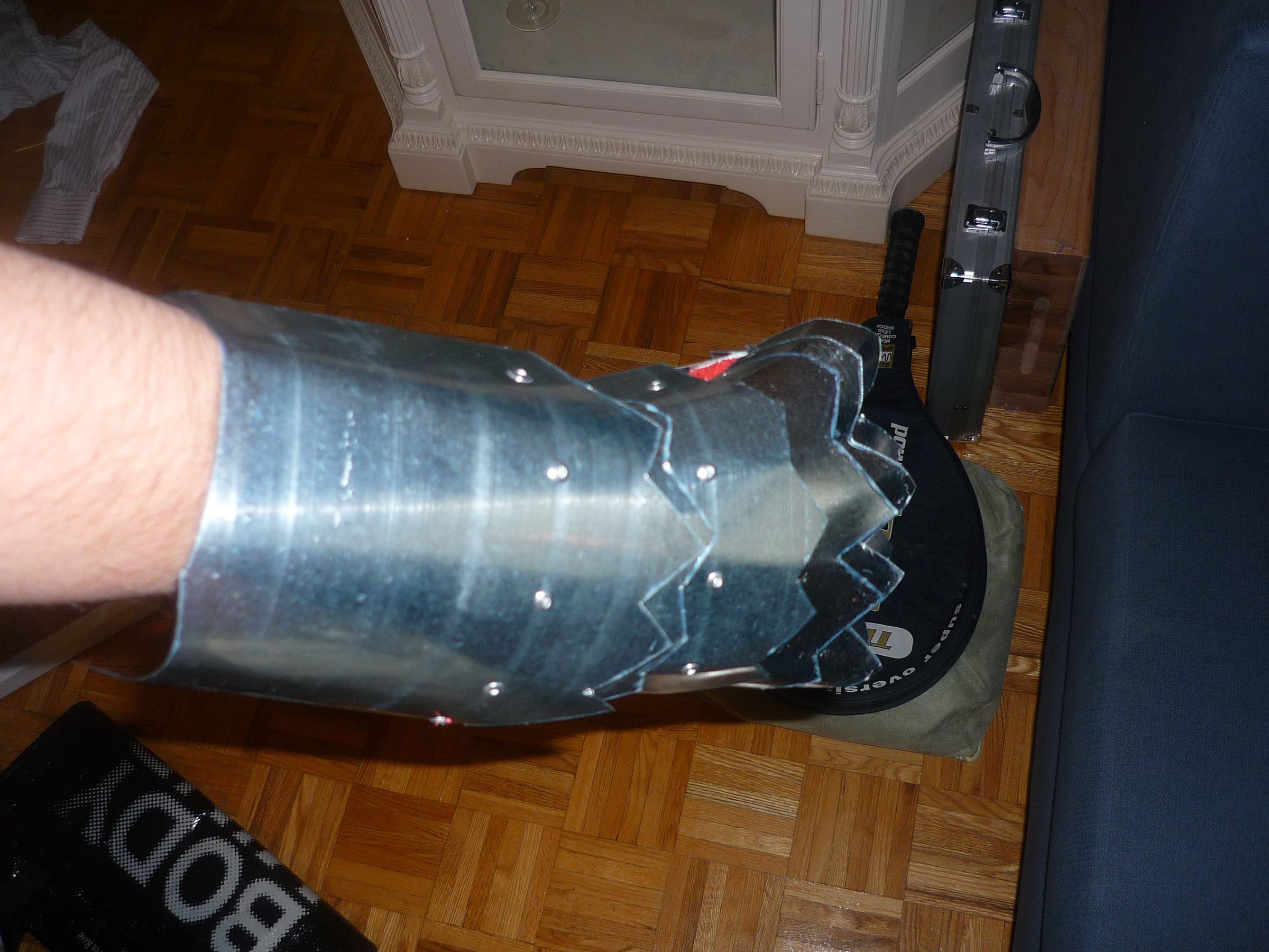 Building a Medieval Gauntlet : 11 Steps (with Pictures) - Instructables