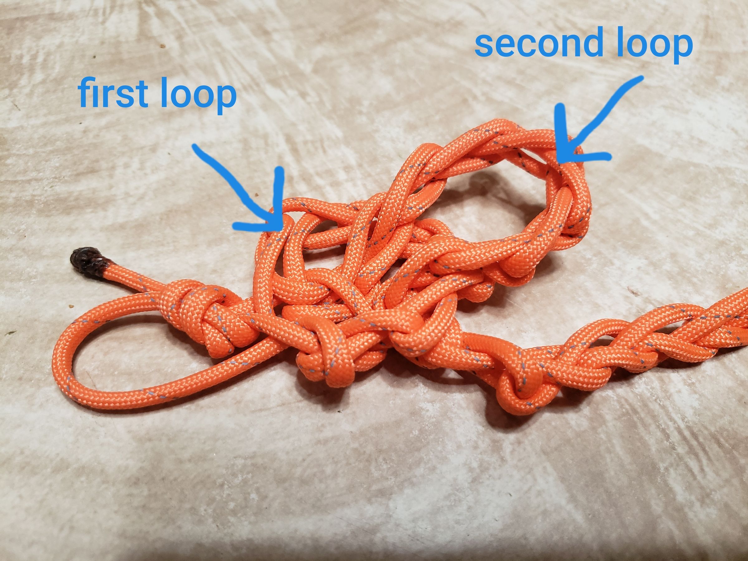 Paracord Daisy Chain : 7 Steps (with Pictures) - Instructables