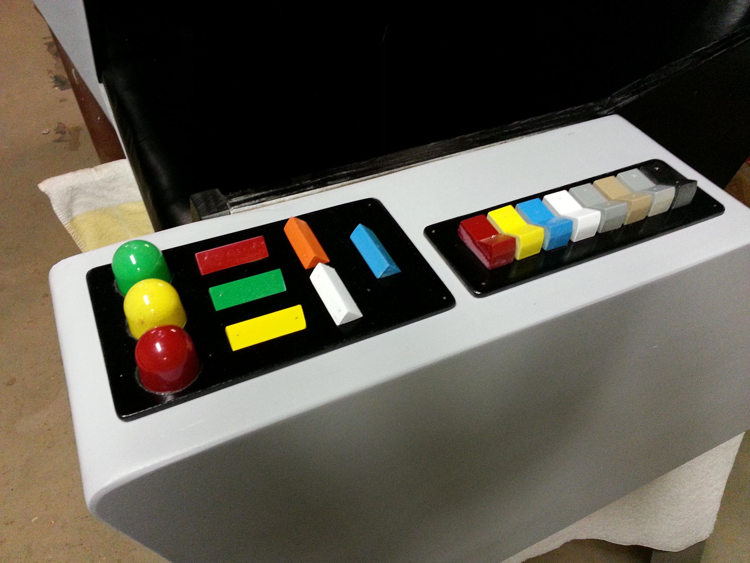 Captain Kirks Star Trek Chair With Sound : 7 Steps (with Pictures ...