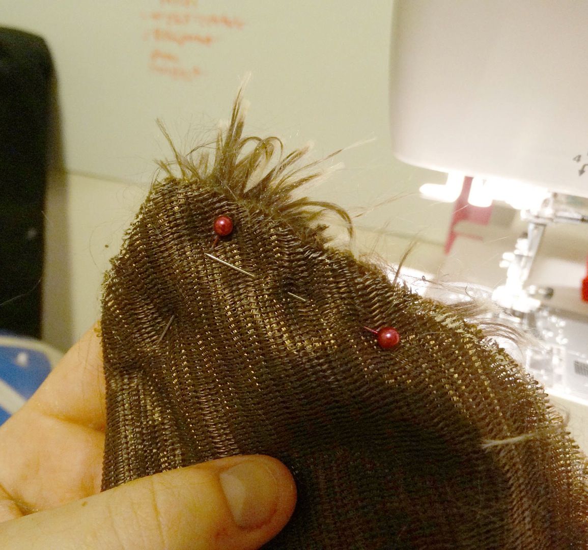 Dark Crystal Fizzgig Inspired Puppet : 11 Steps (with Pictures ...
