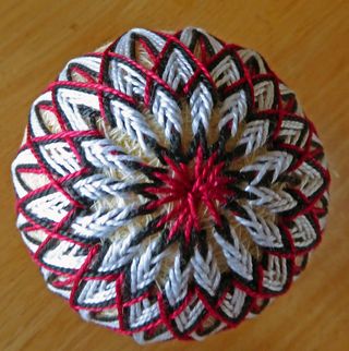 How to Make Temari : 9 Steps (with Pictures) - Instructables