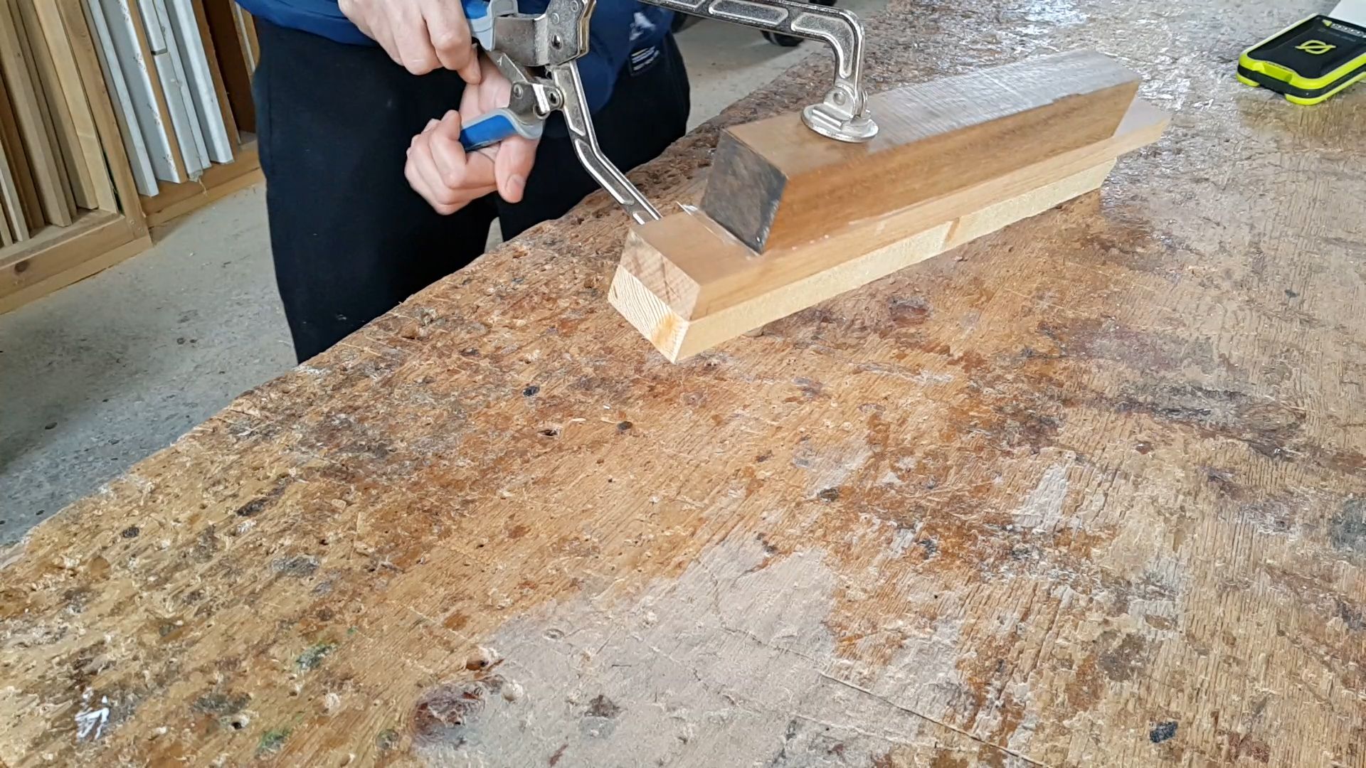 How to Hide a Screw : 6 Steps (with Pictures) - Instructables
