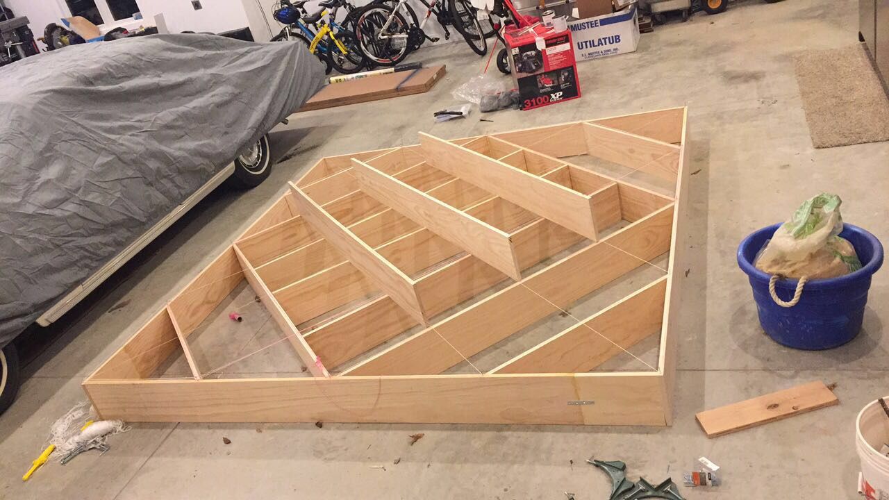 Diagonal Bookshelf : 9 Steps (with Pictures) - Instructables